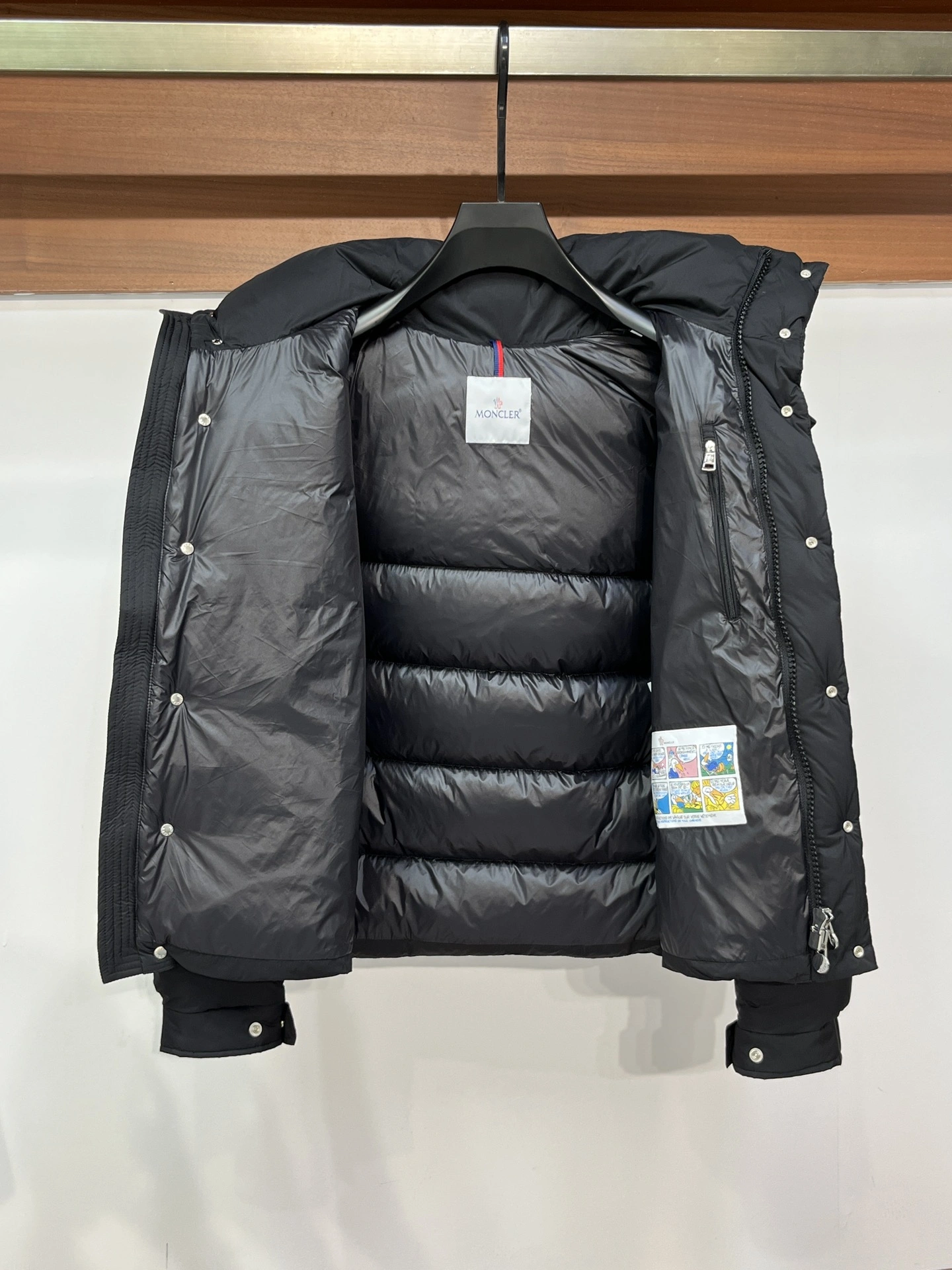 Cut-rate Moncler Down Jackets