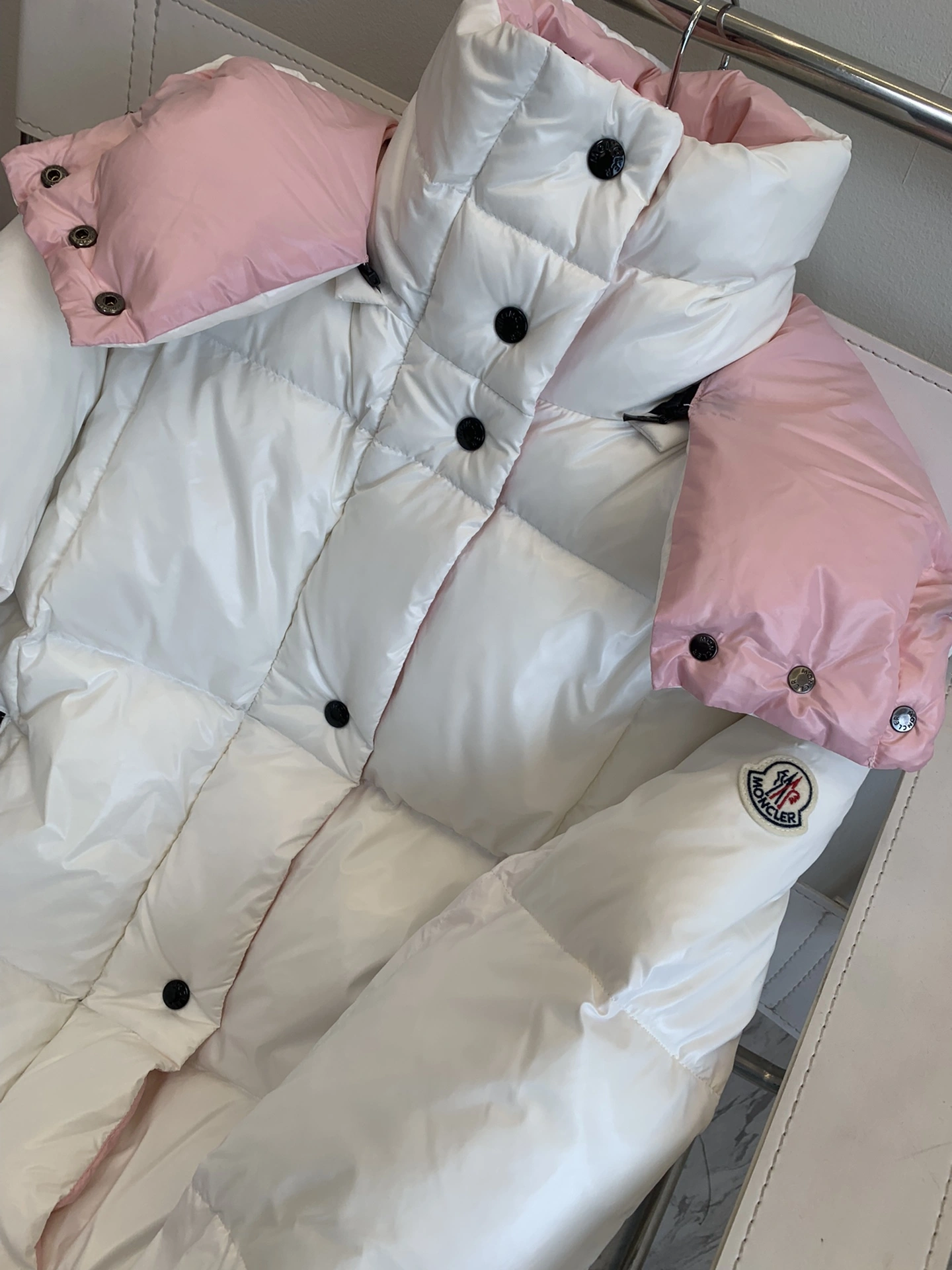 Accurate model Moncler Down Jackets