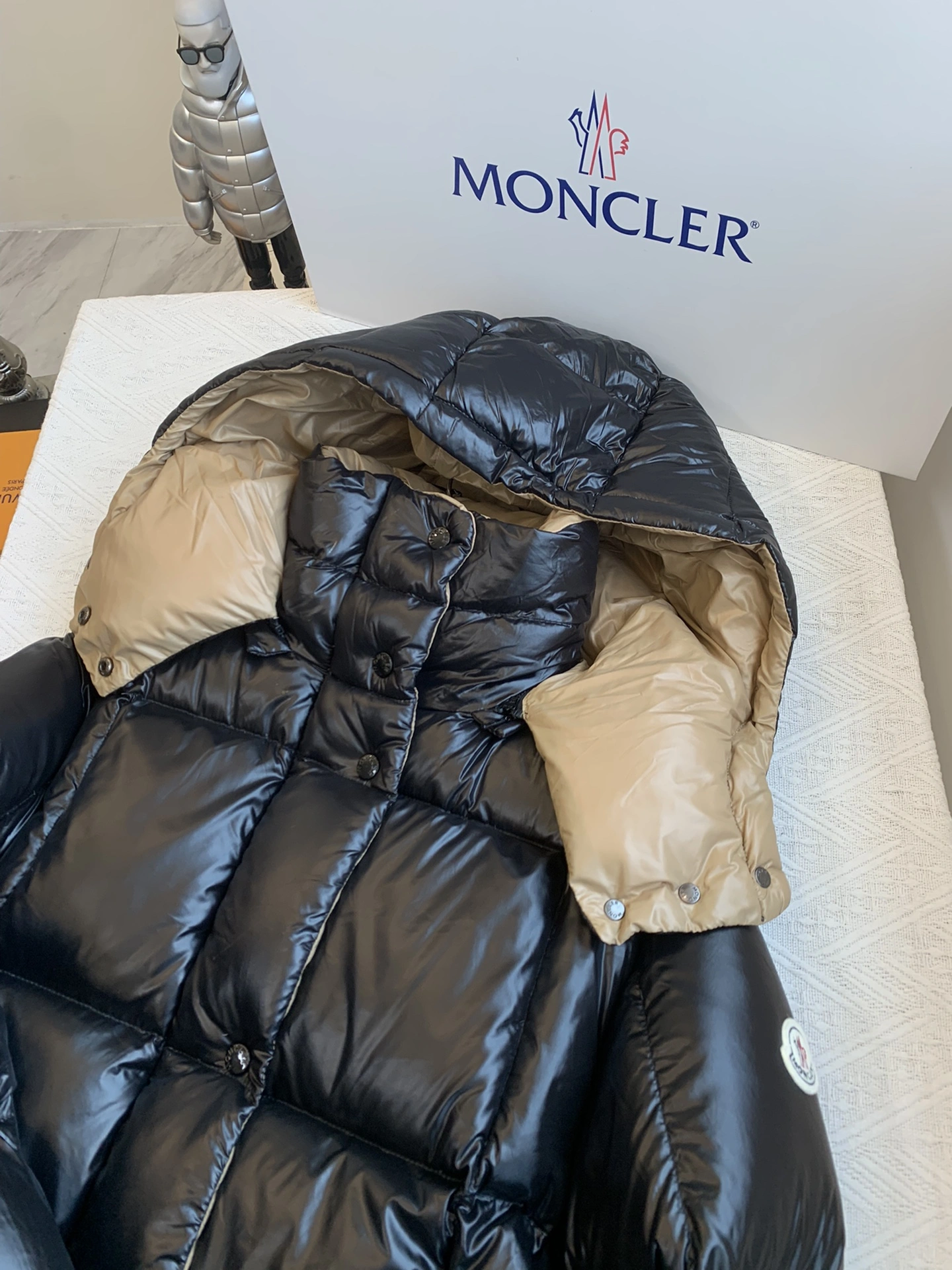 Bargain Moncler Down Jackets