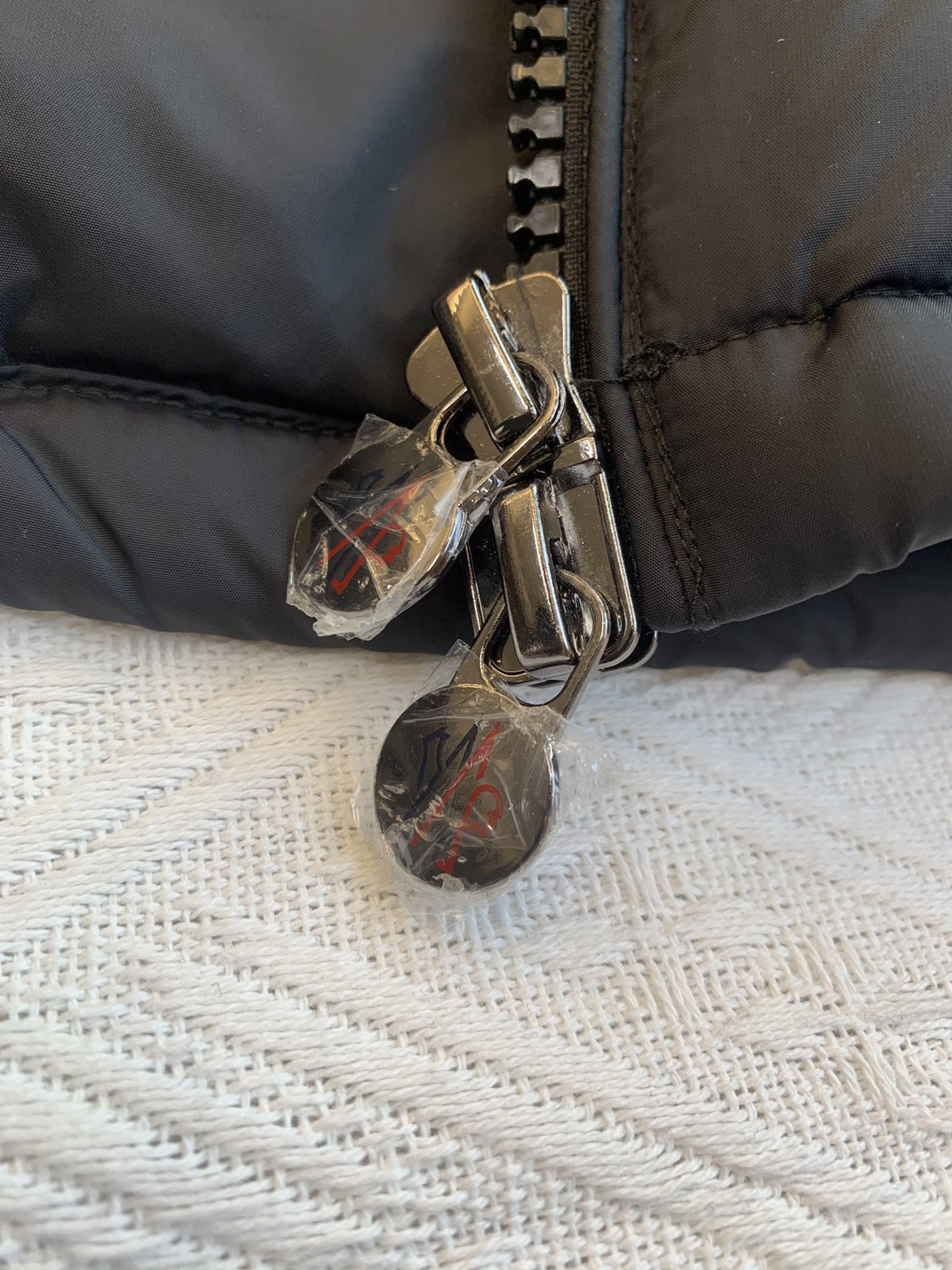 Official Moncler Down Jackets