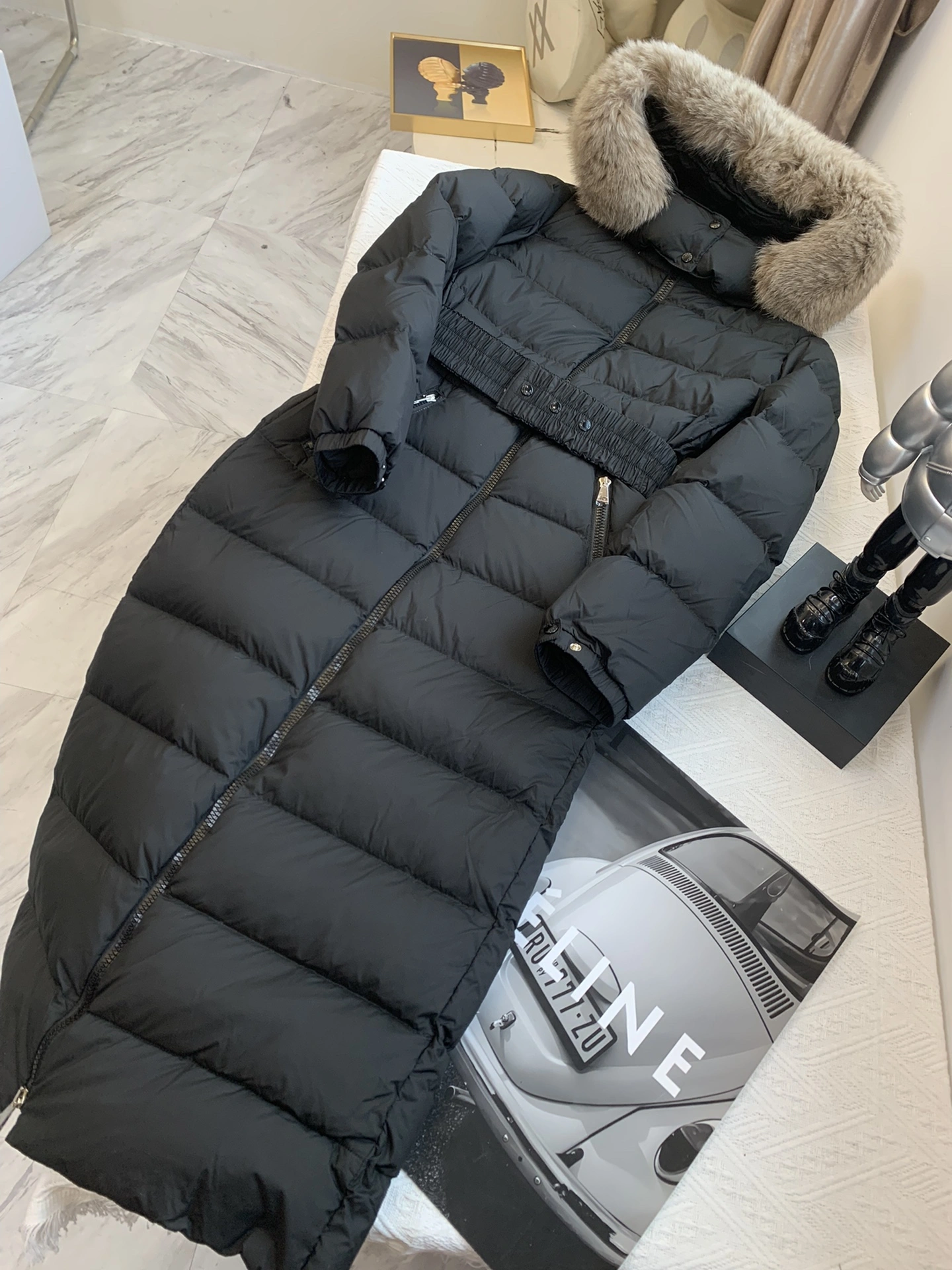 Exact replica Moncler Down Jackets