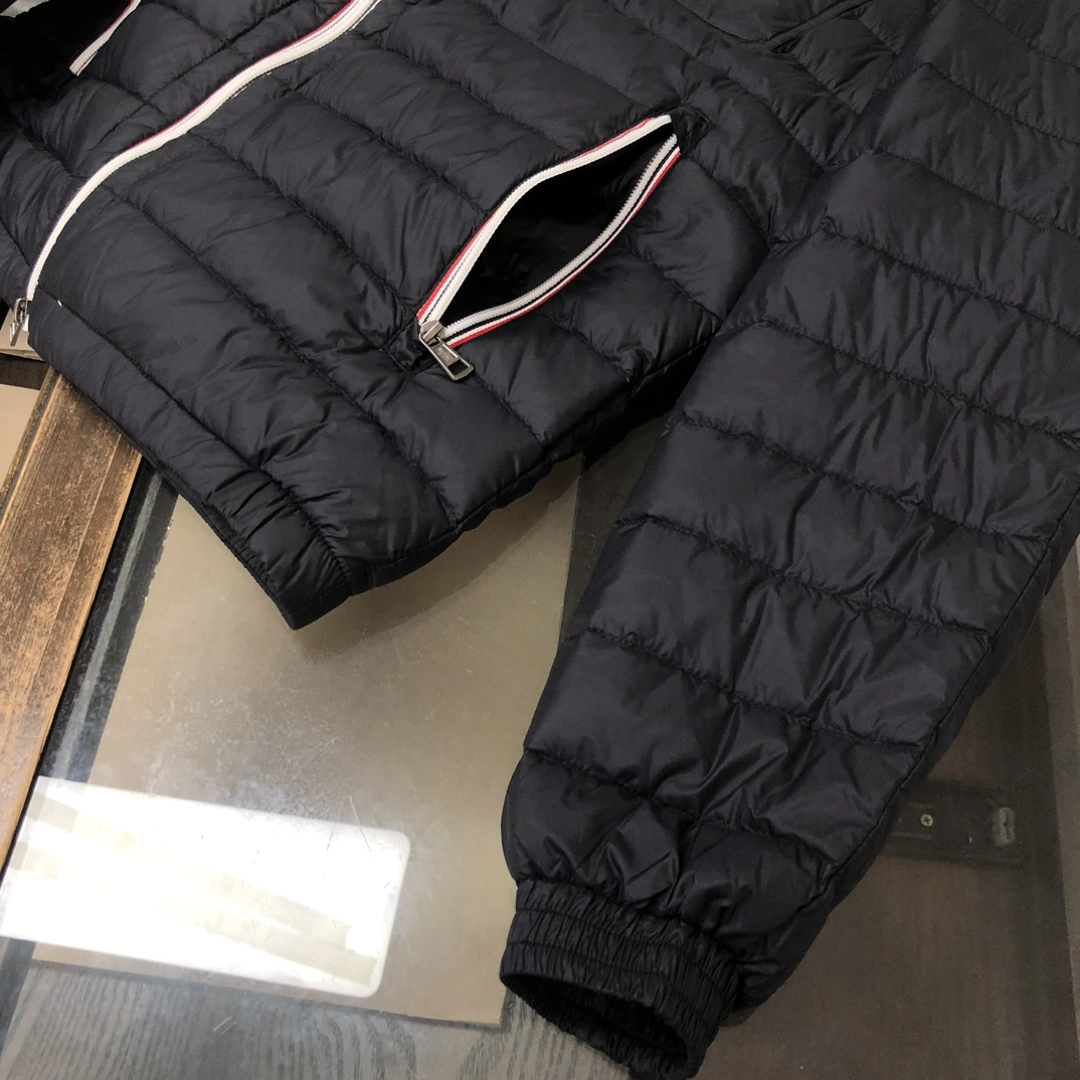 Low-cost Moncler Down Jackets