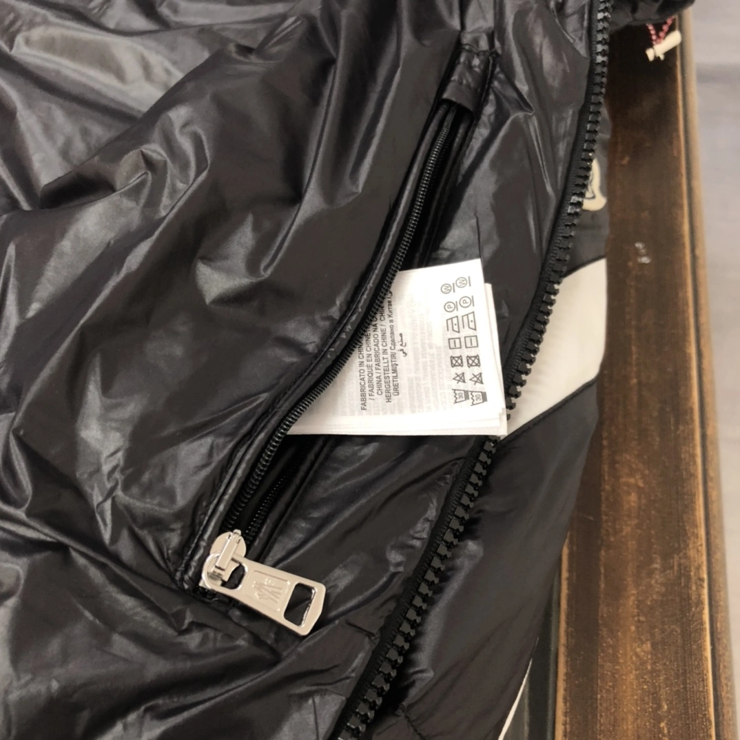 Brand-original Moncler Down Jackets
