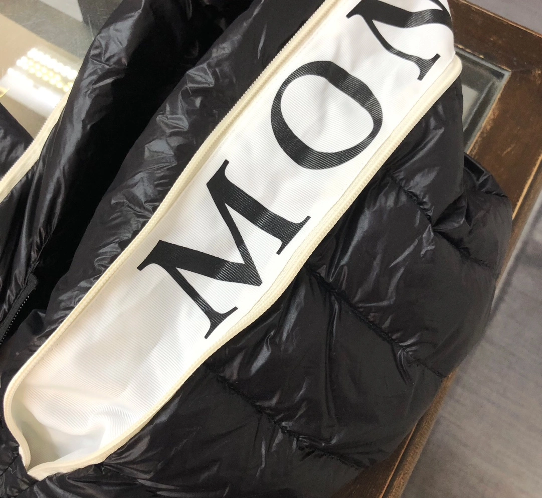 Exact replica Moncler Down Jackets