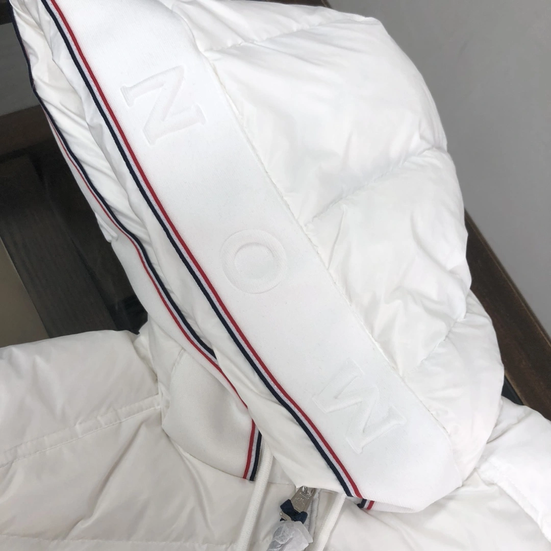 Top mirror Moncler Down Jackets