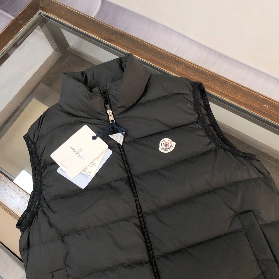 Low-cost Moncler Down Jackets