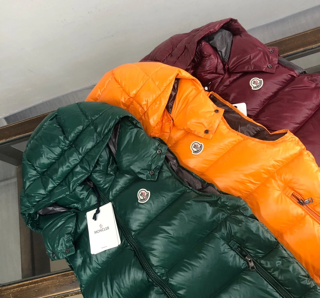 Top mirror Moncler Down Jackets