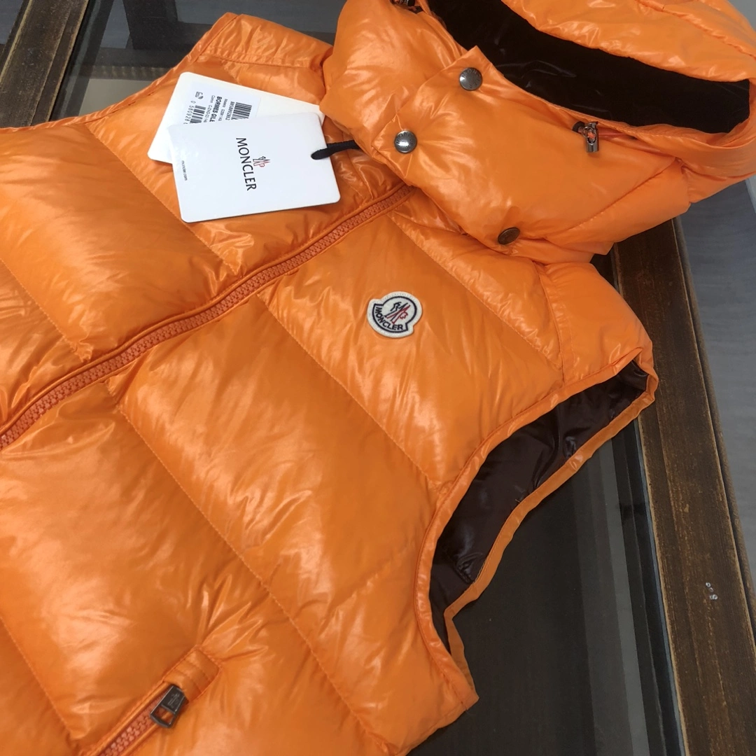 Perfect replica Moncler Down Jackets