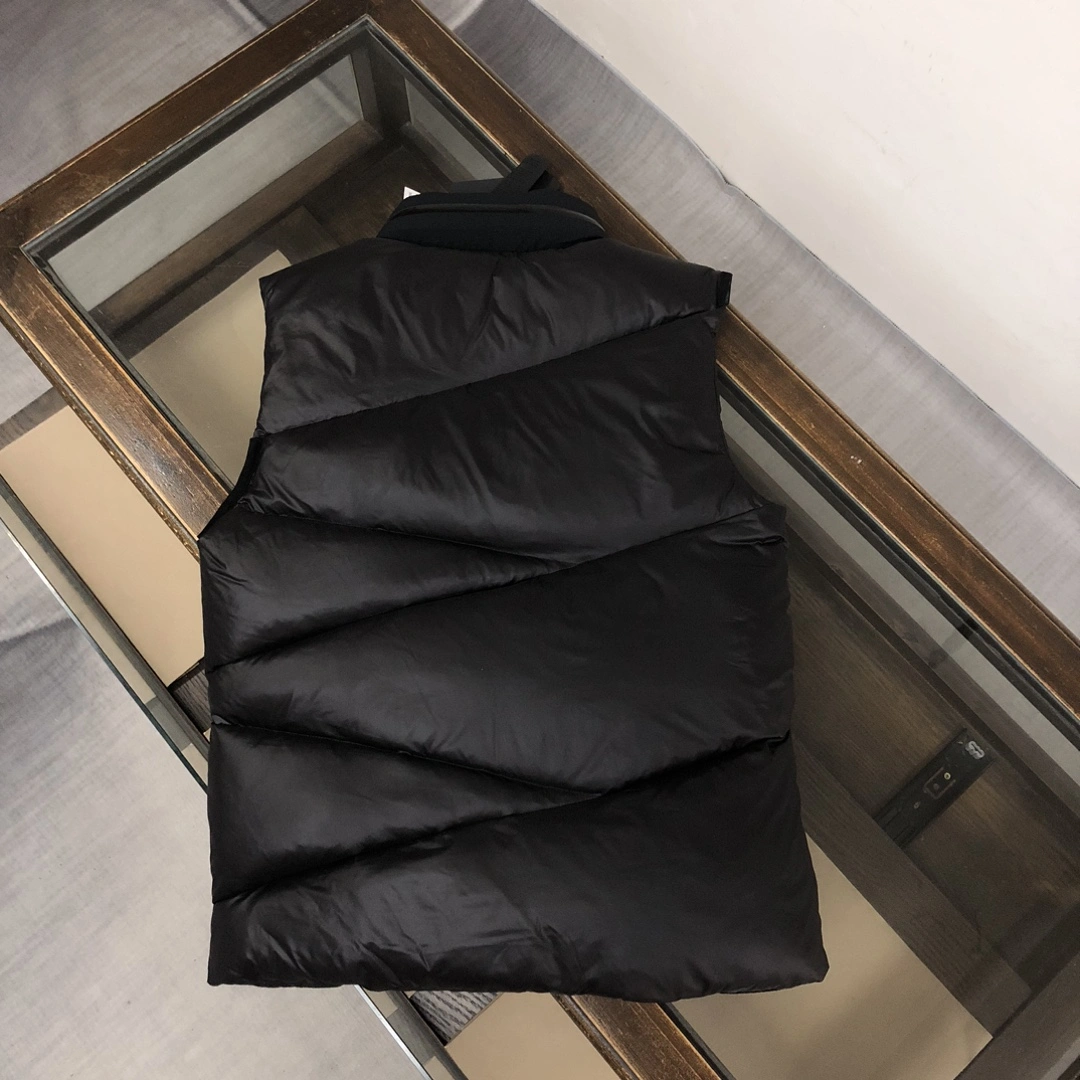 Exact replica Moncler Down Jackets