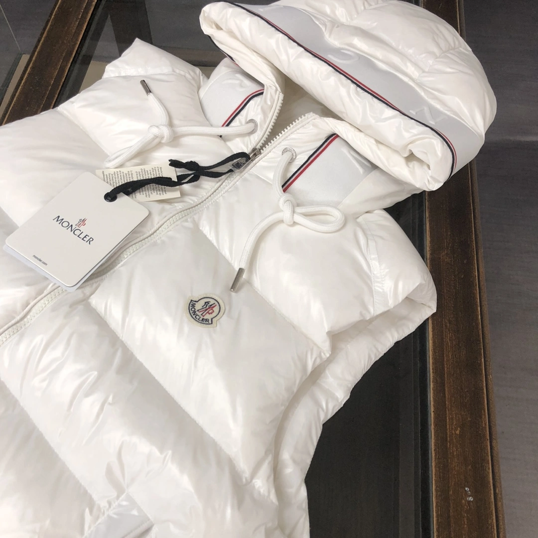 1:1 copy Moncler Down Jackets