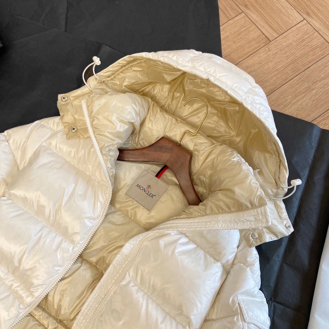 Top mirror Moncler Down Jackets