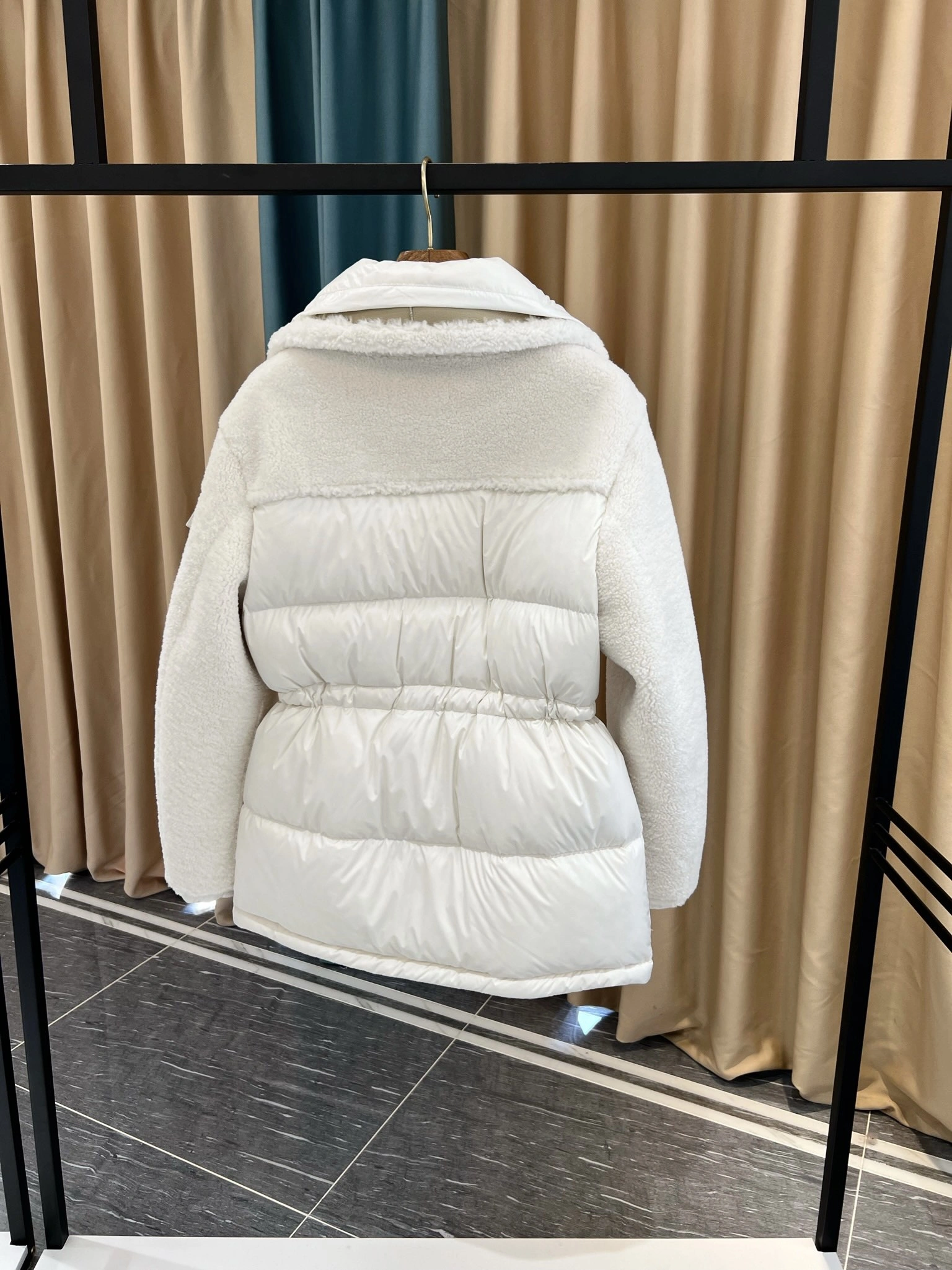 Cut-rate Moncler Down Jackets