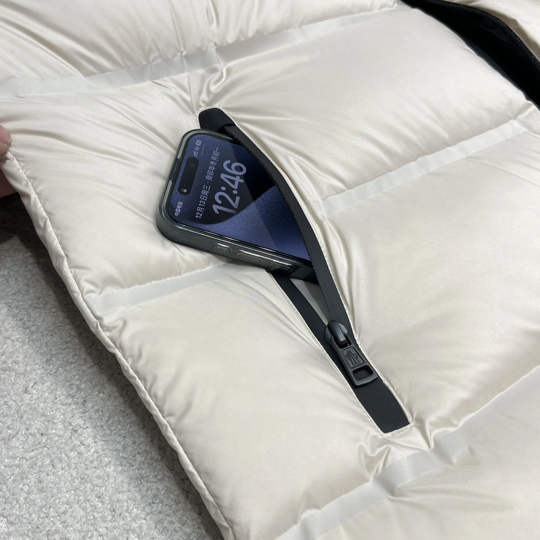 High fidelity Moncler Down Jackets