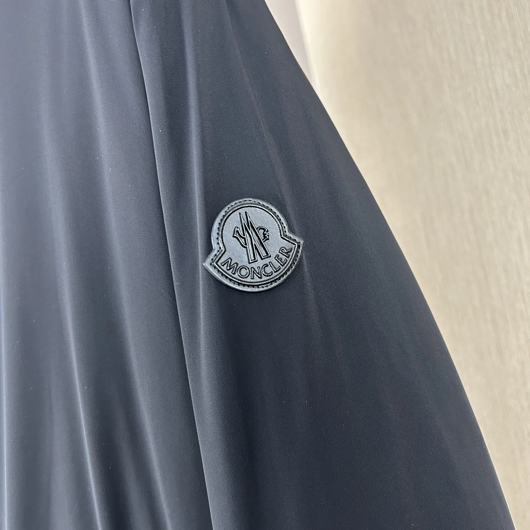 High fidelity Moncler Down Jackets