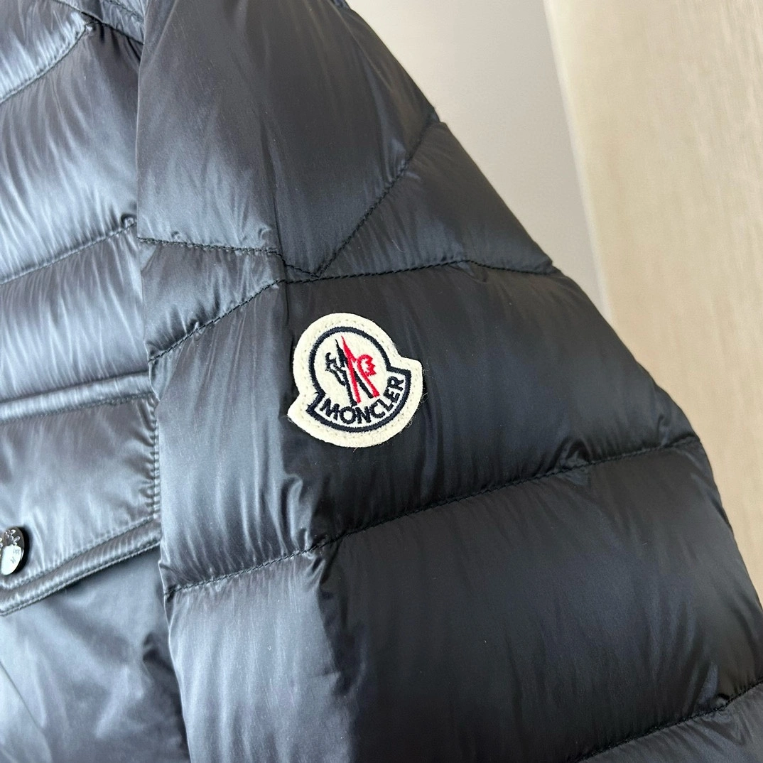 Factory-made Moncler Down Jackets