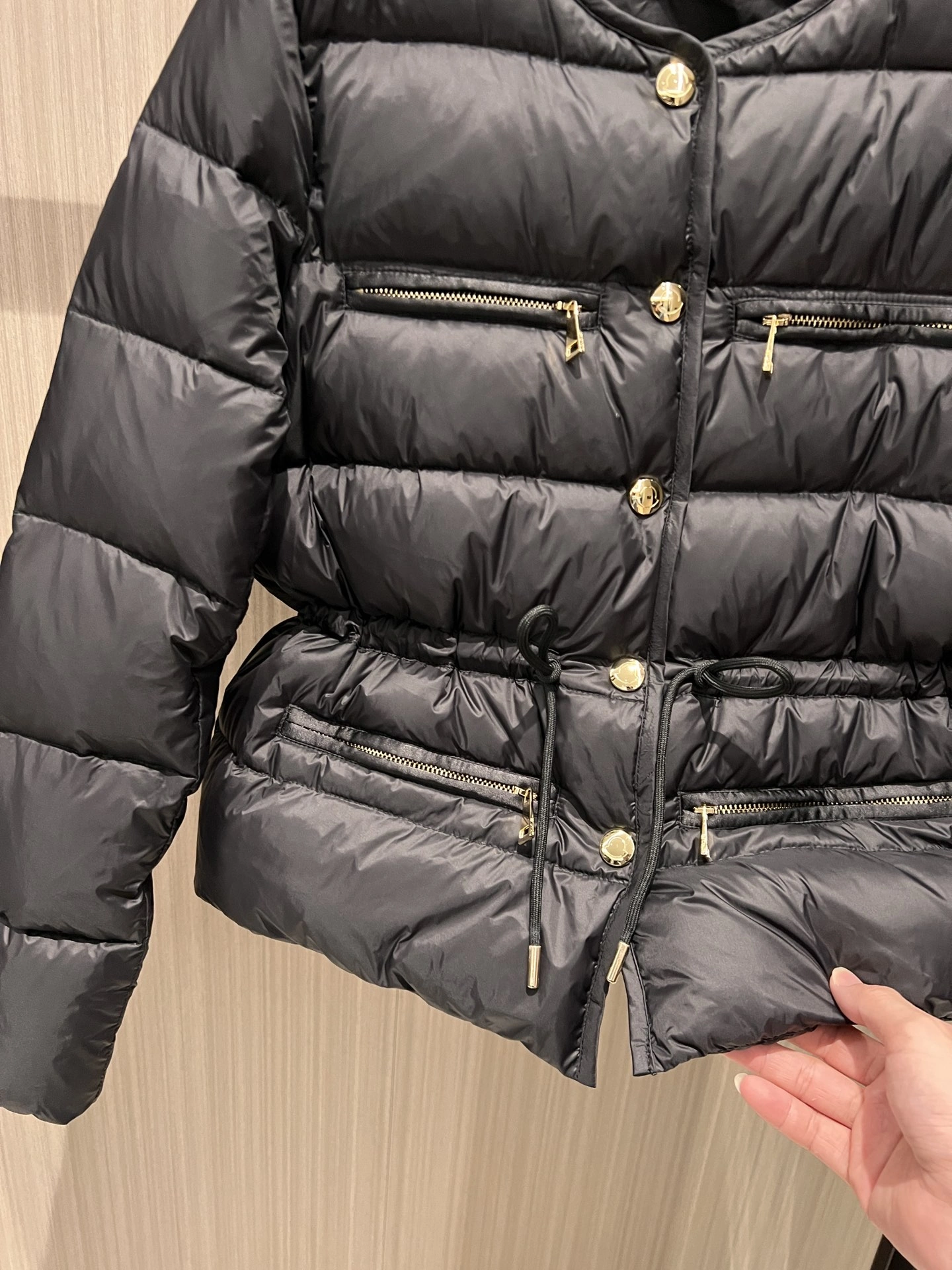 Cut-rate Moncler Down Jackets