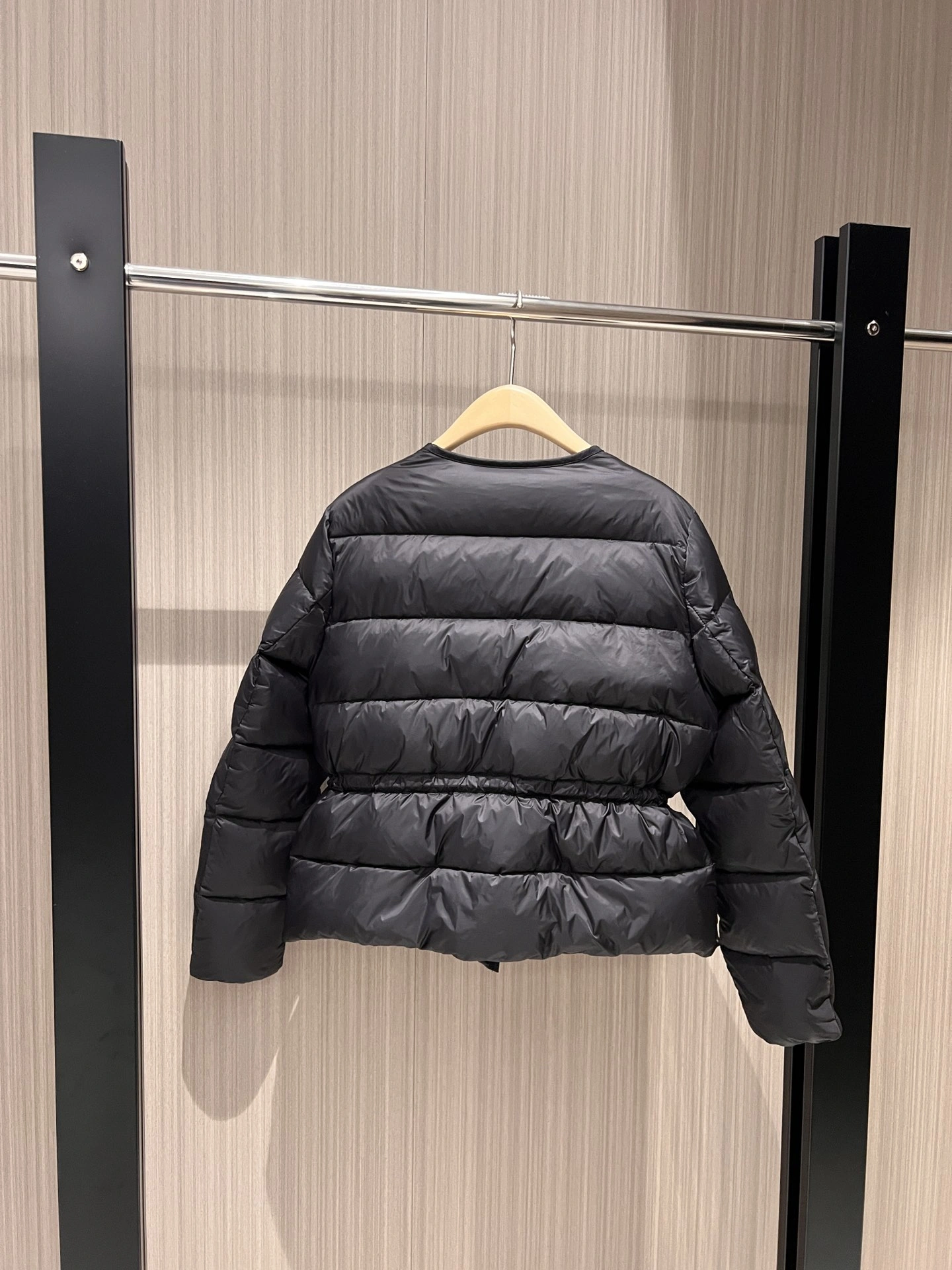 Cut-rate Moncler Down Jackets