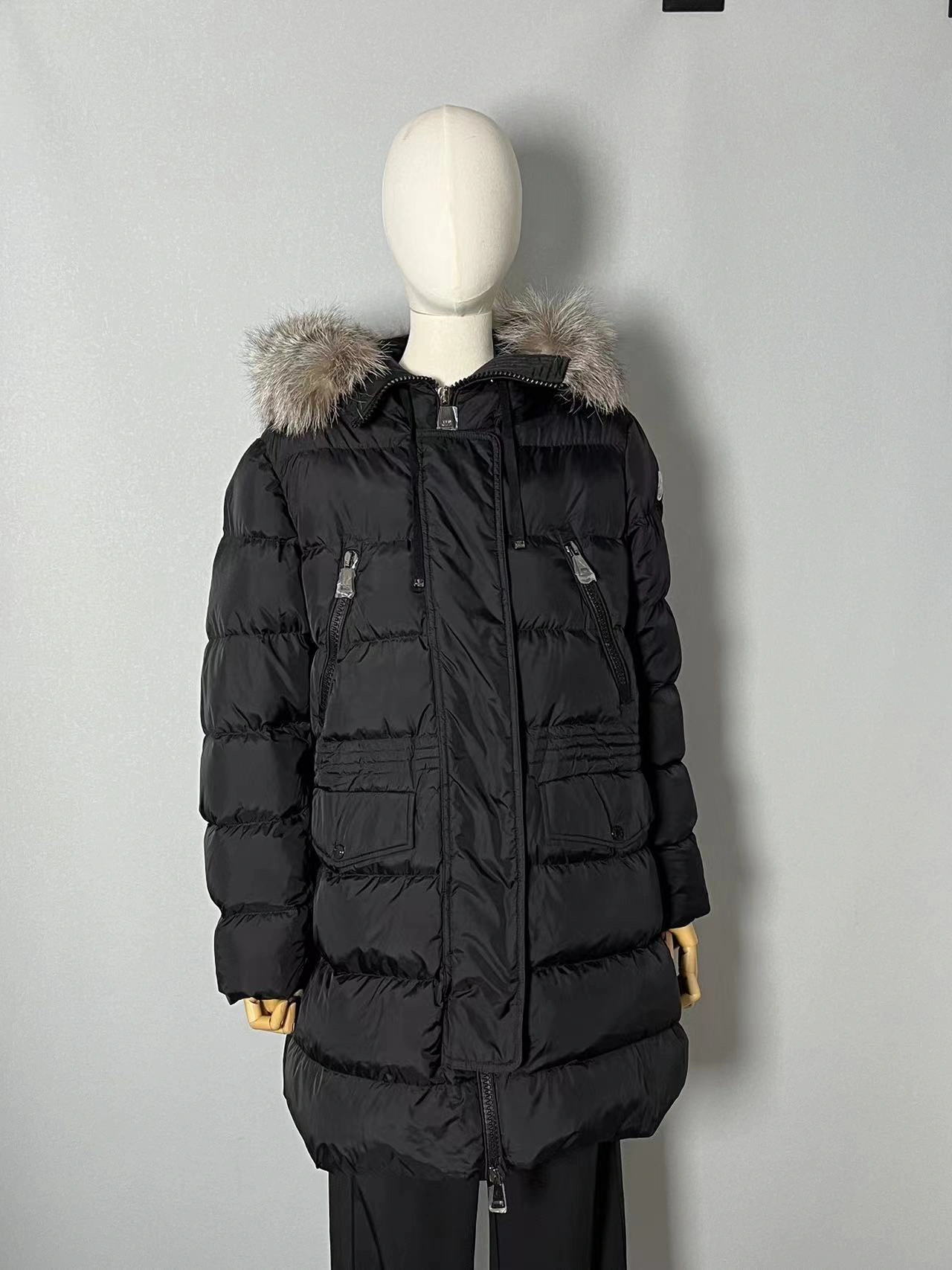 High accuracy Moncler Down Jackets