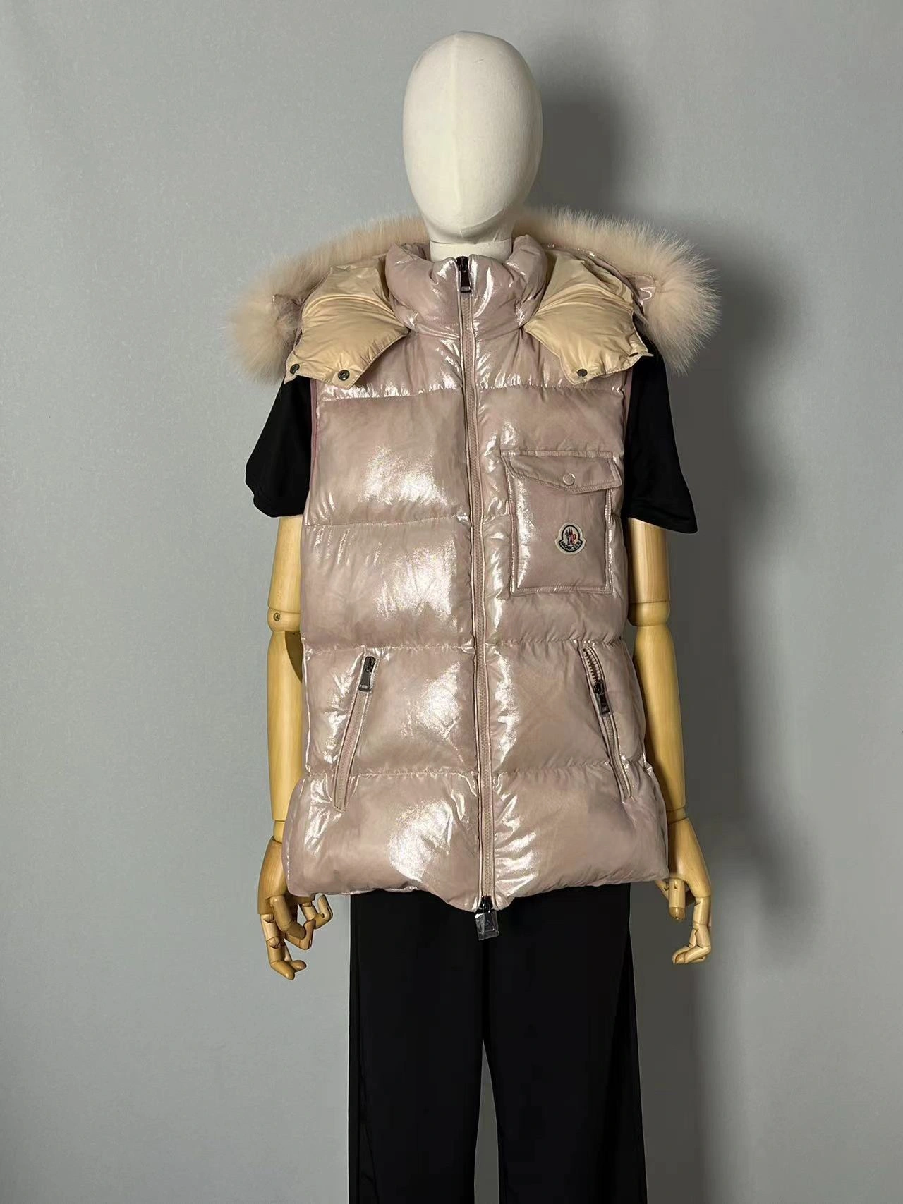 Bargain Moncler Down Jackets