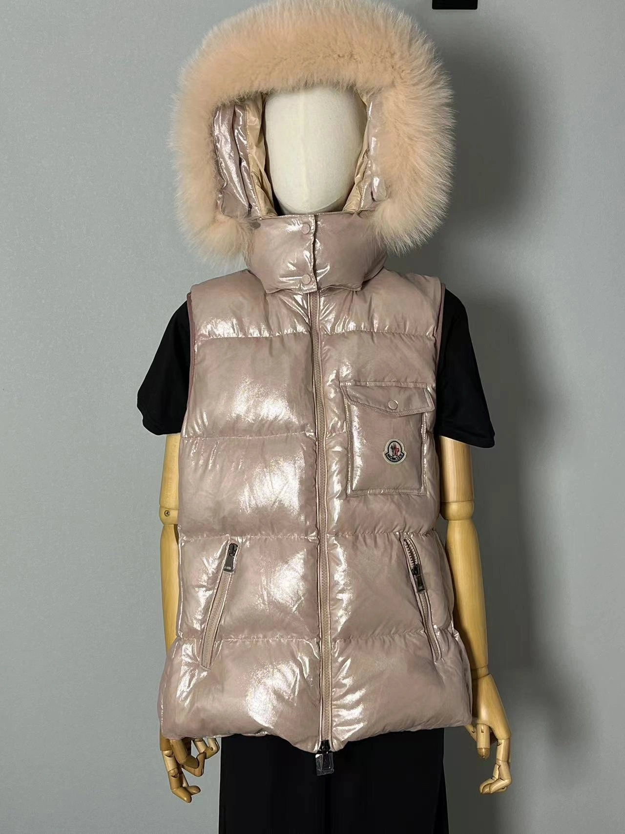 Bargain Moncler Down Jackets