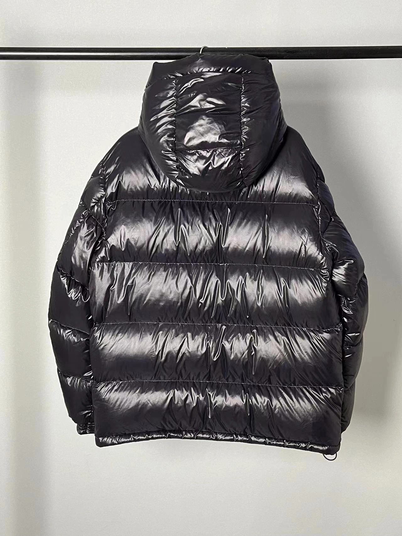 High accuracy Moncler Down Jackets
