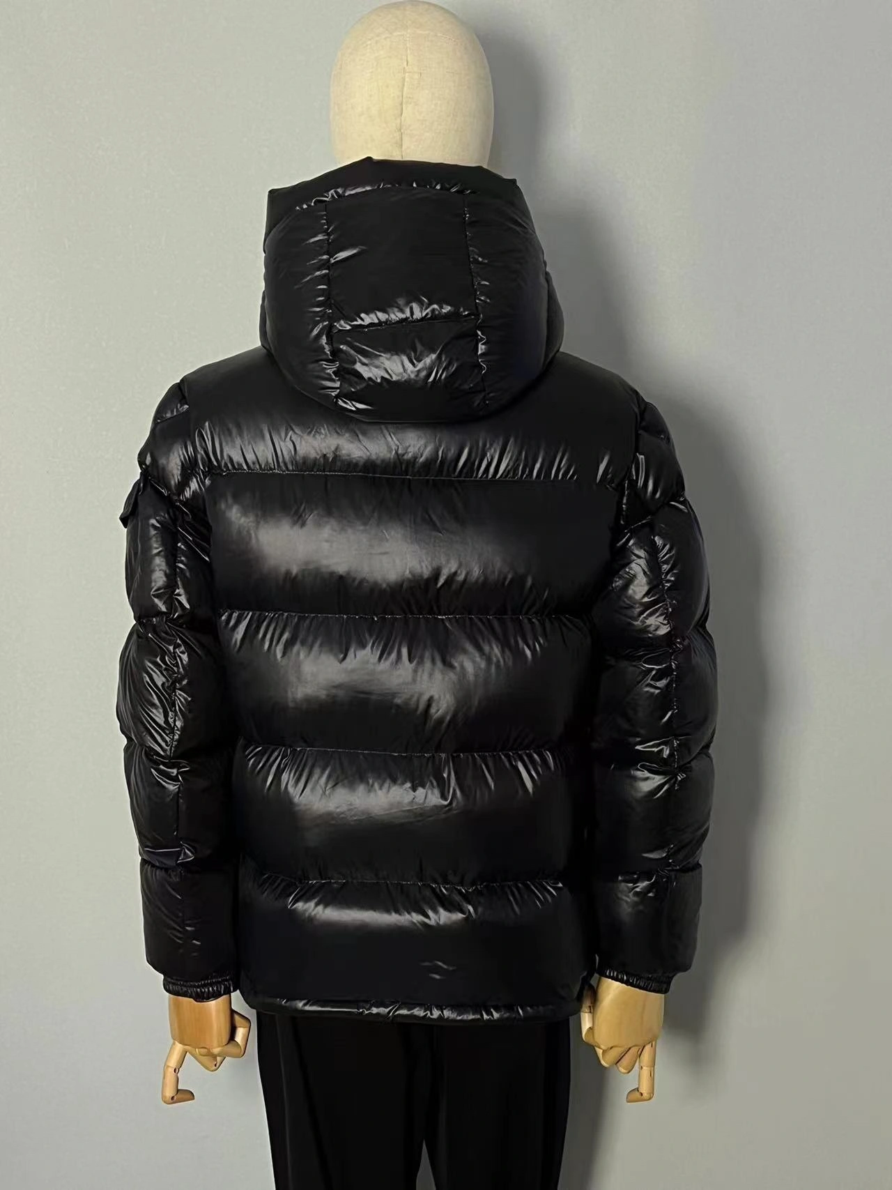 High accuracy Moncler Down Jackets