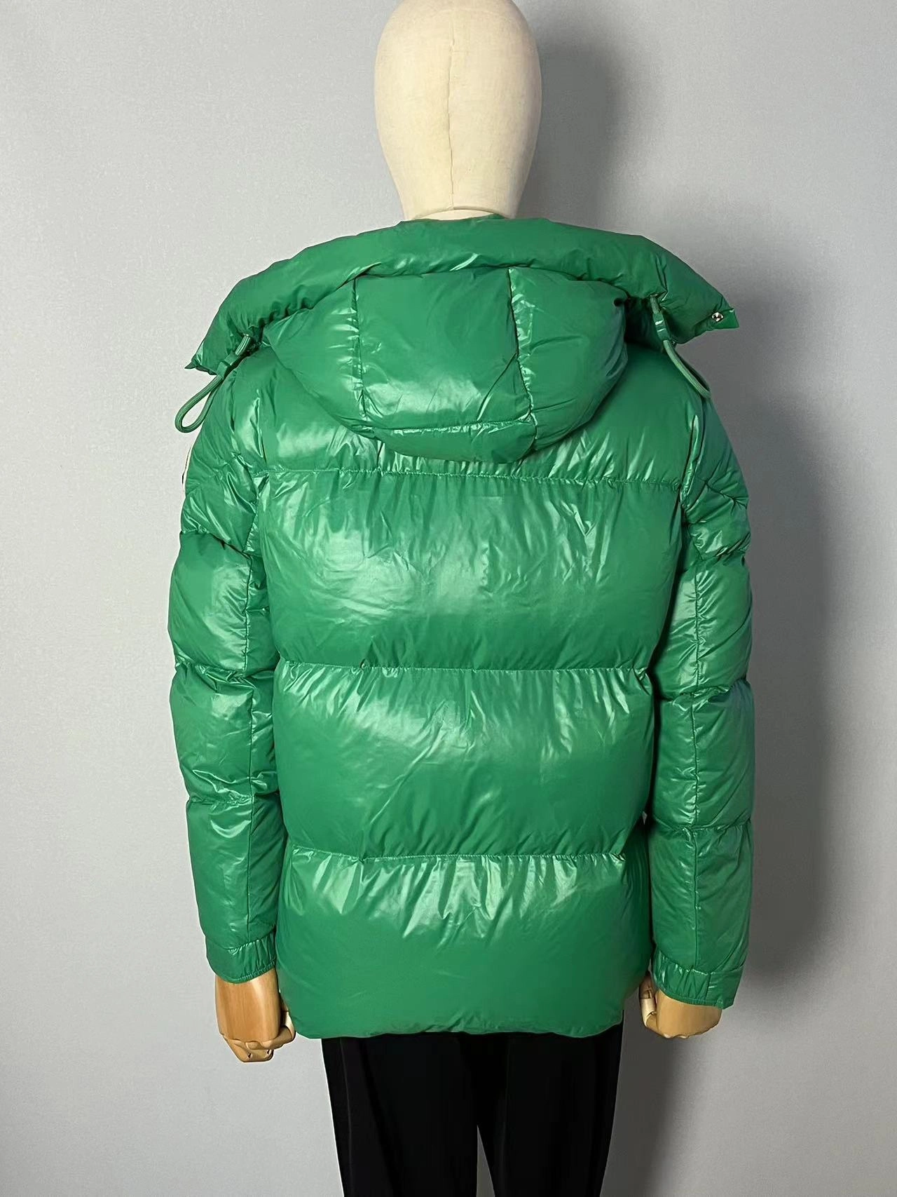 1:1 copy Moncler Down Jackets