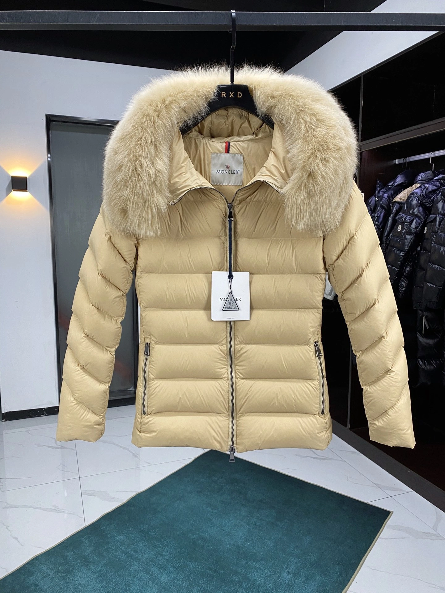 Official Moncler Down Jackets
