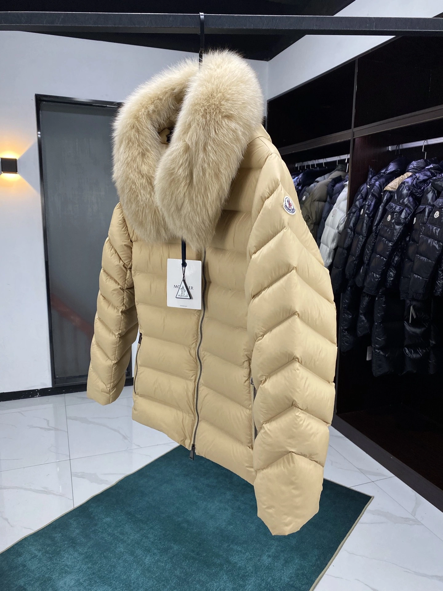 Official Moncler Down Jackets