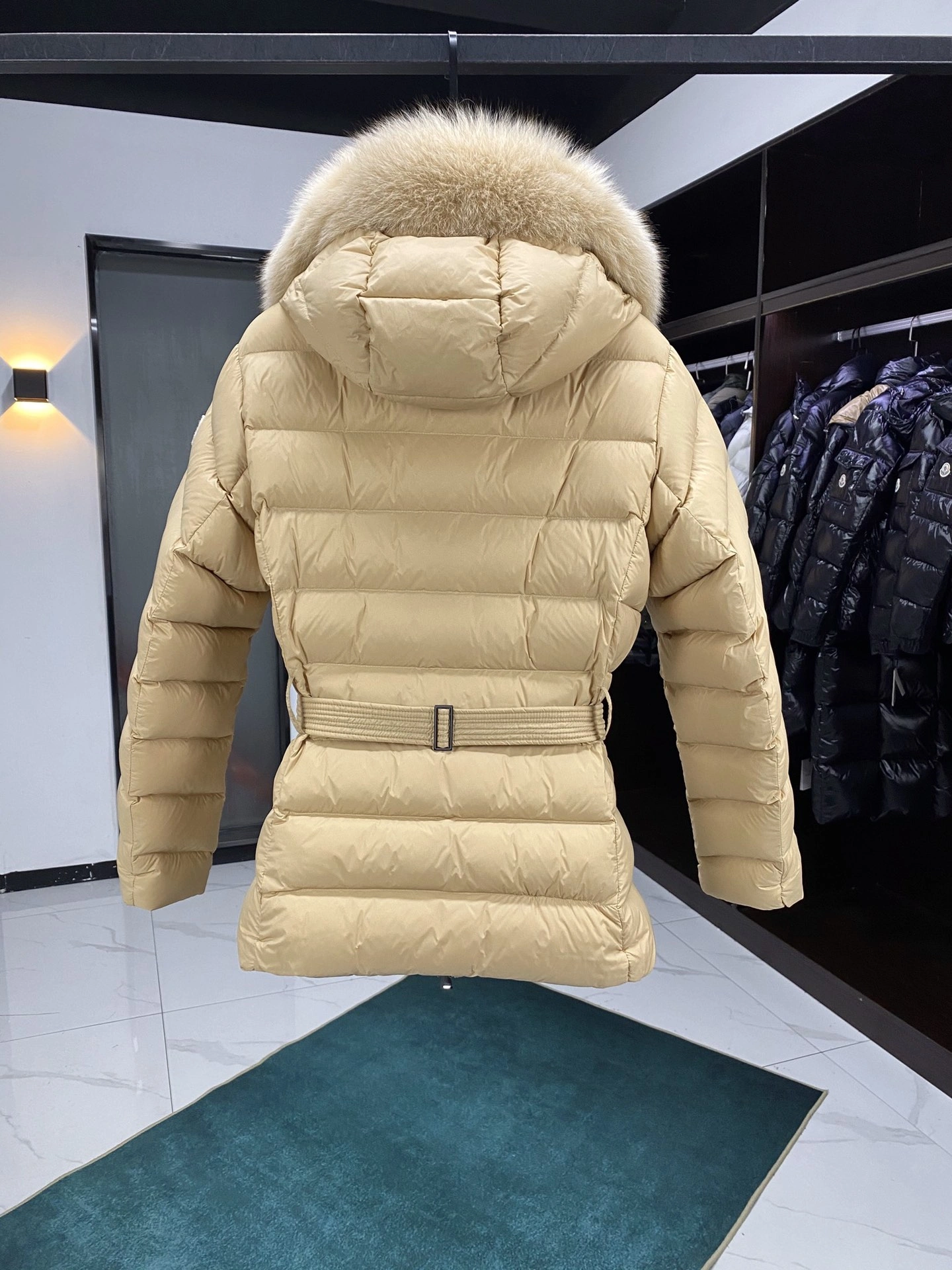 Official Moncler Down Jackets