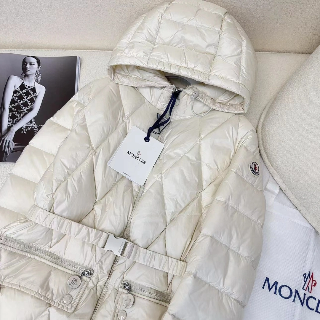 Inexpensive Moncler Down Jackets