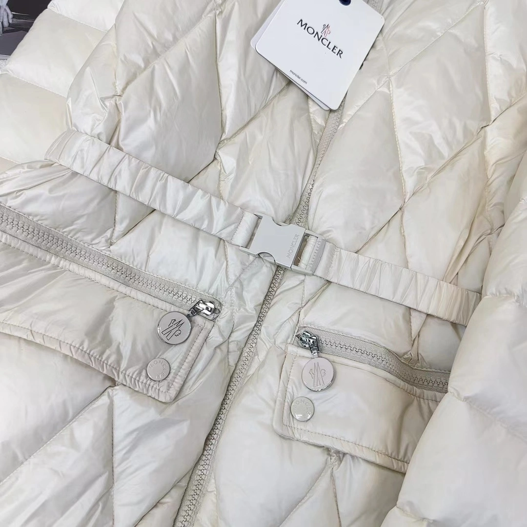 Inexpensive Moncler Down Jackets