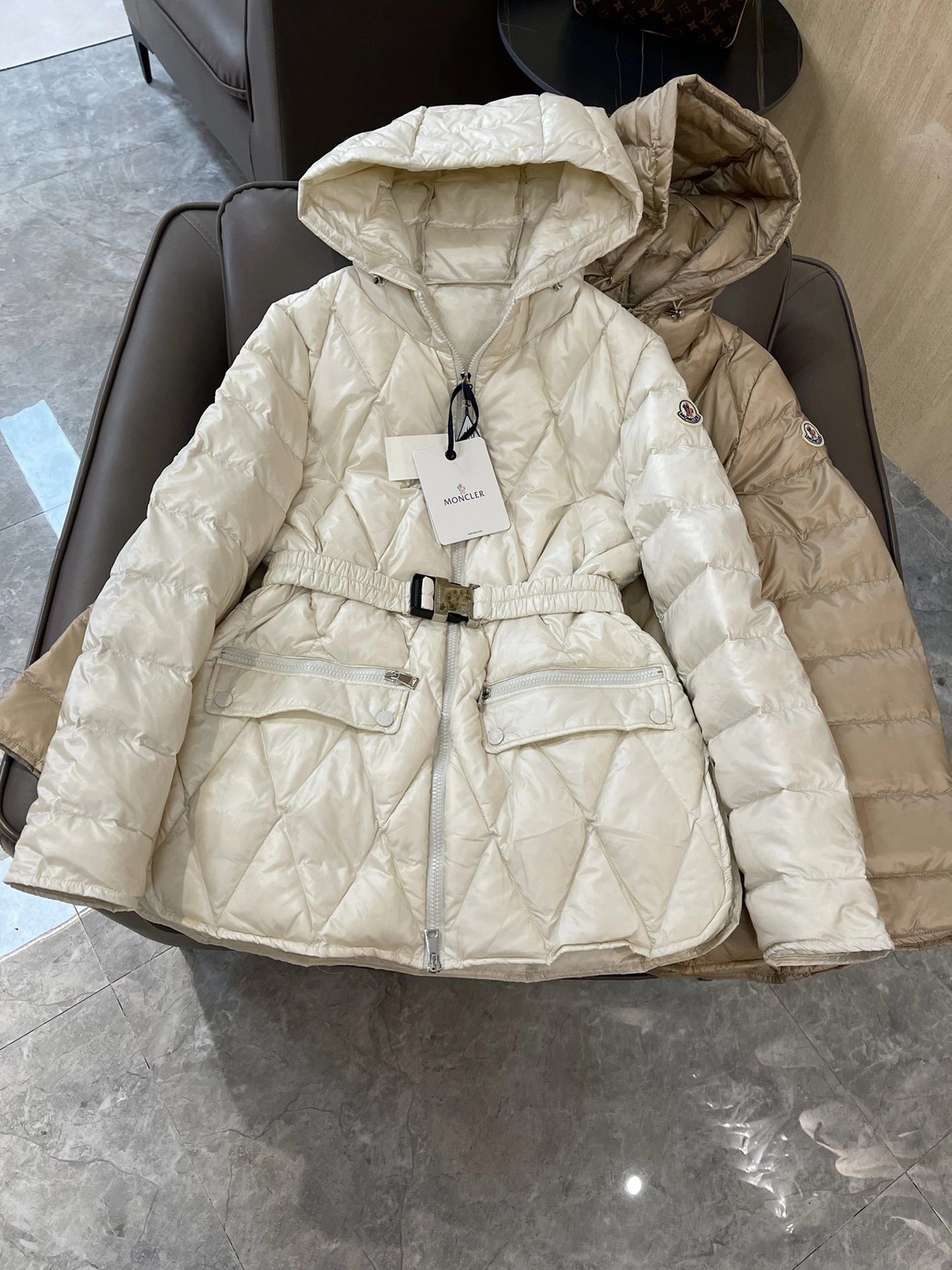 Bargain Moncler Down Jackets