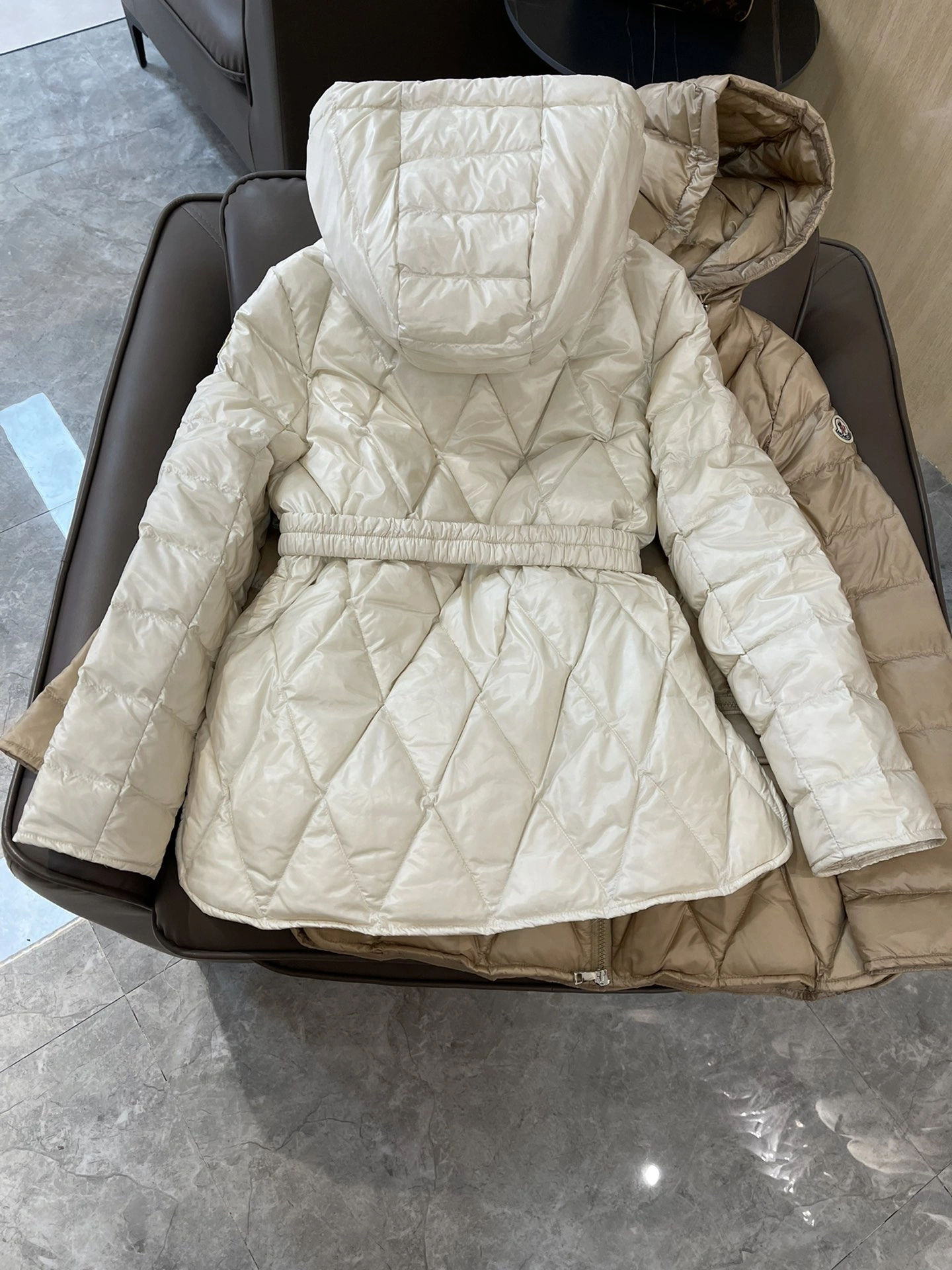Bargain Moncler Down Jackets