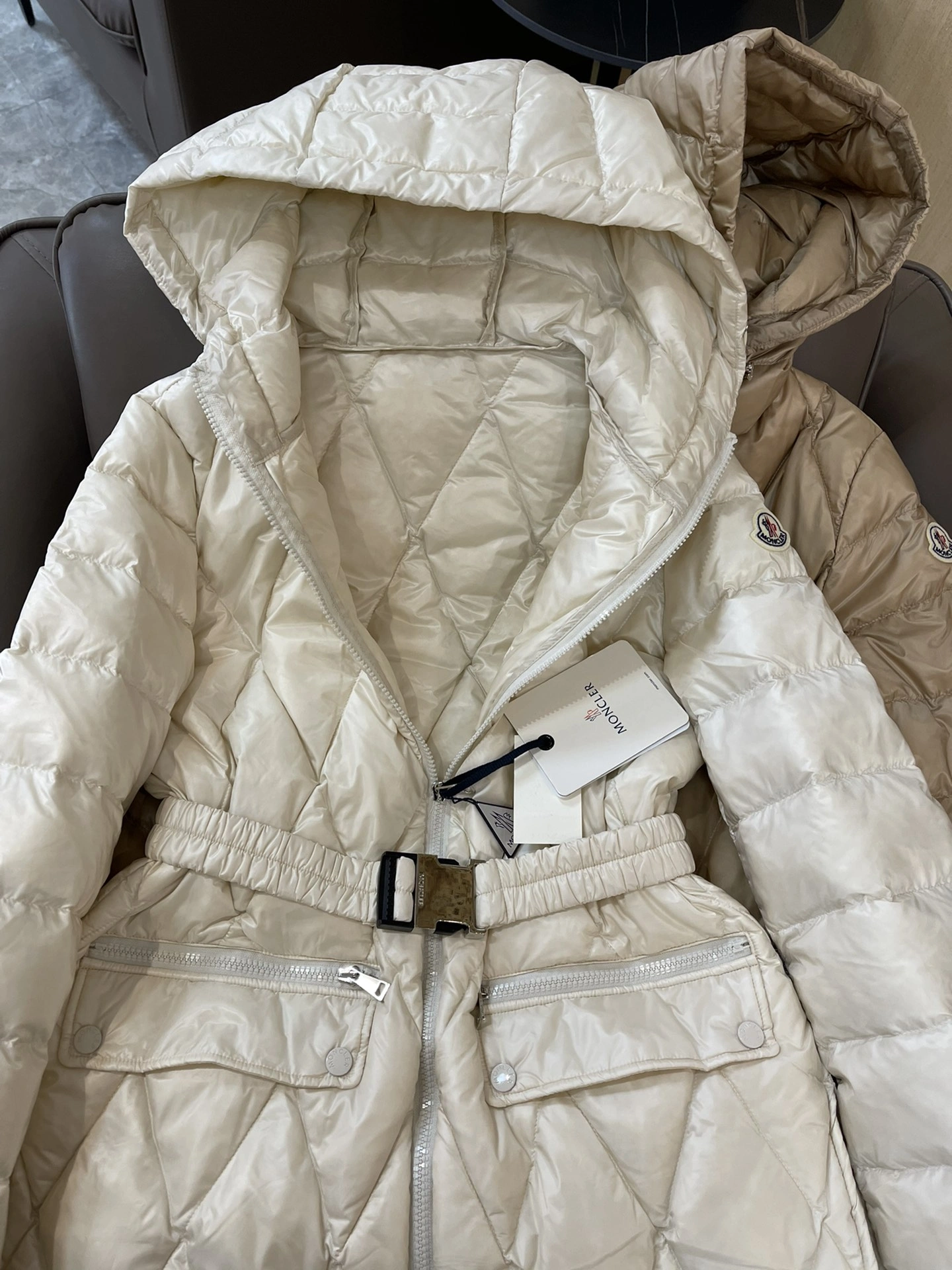 Bargain Moncler Down Jackets