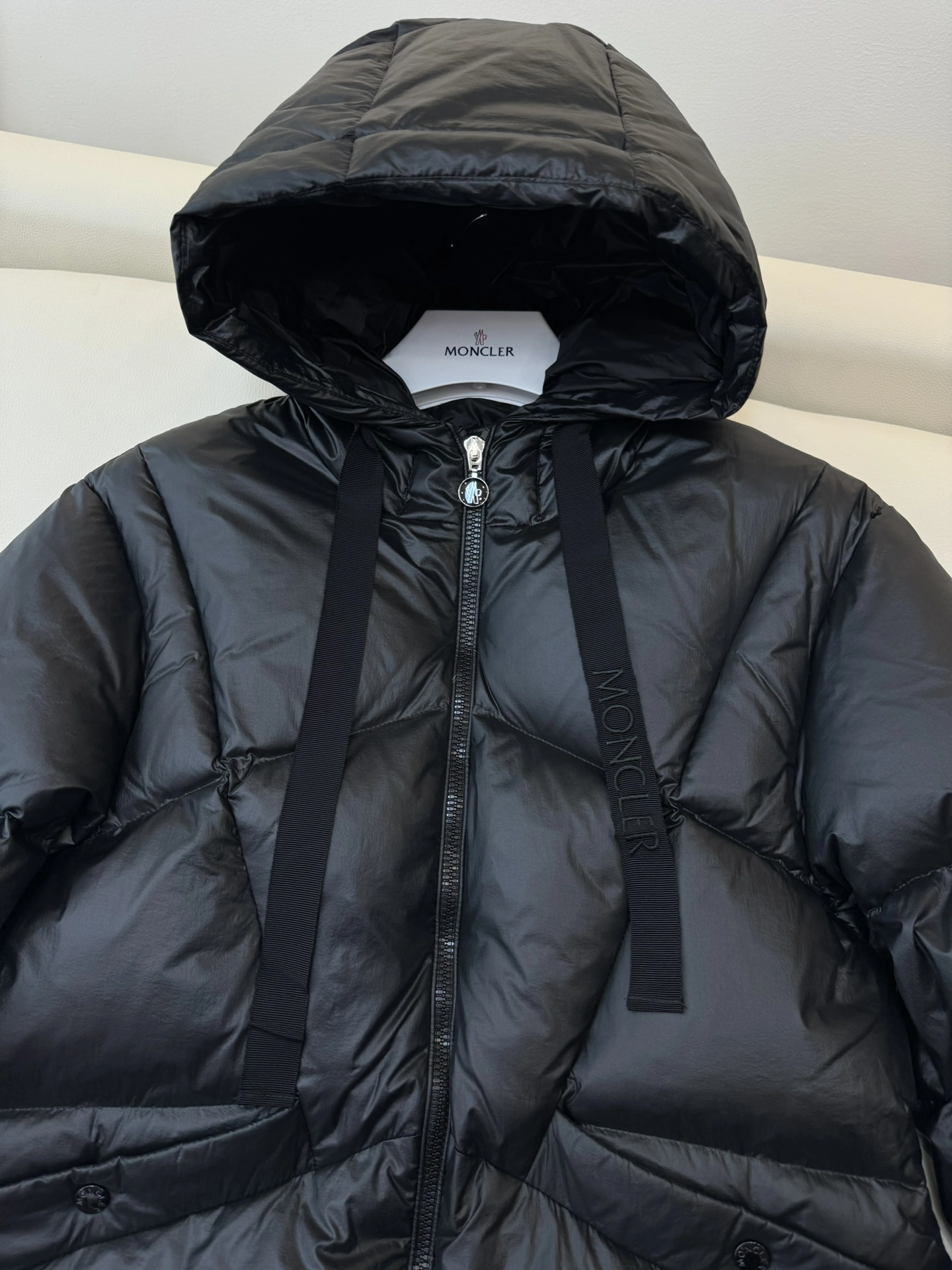 Inexpensive Moncler Down Jackets
