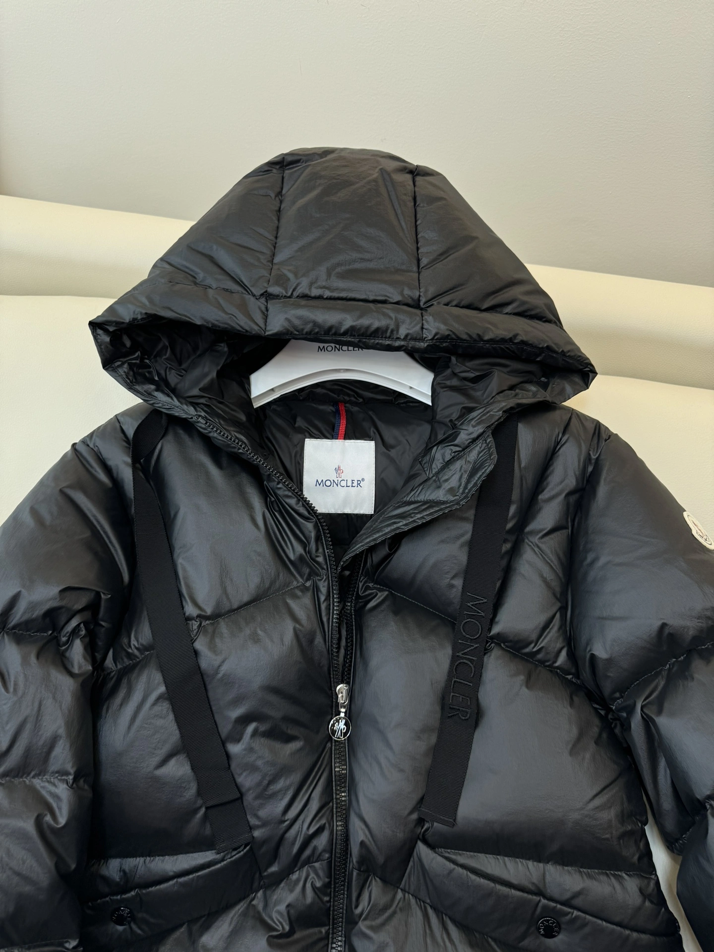 Inexpensive Moncler Down Jackets
