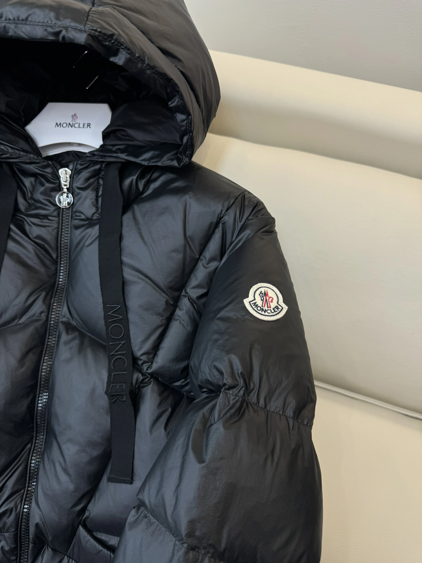 Inexpensive Moncler Down Jackets