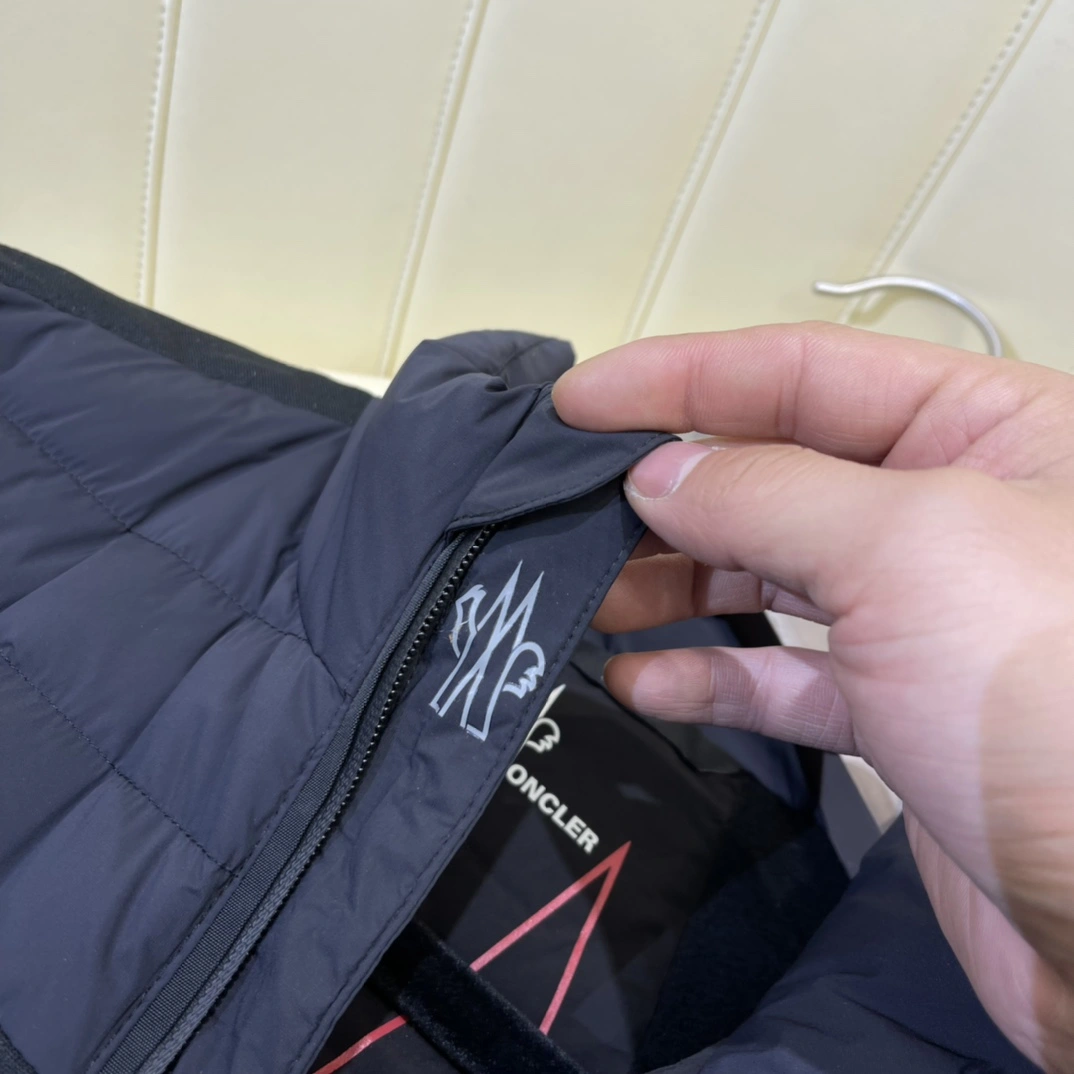 High accuracy Moncler Down Jackets