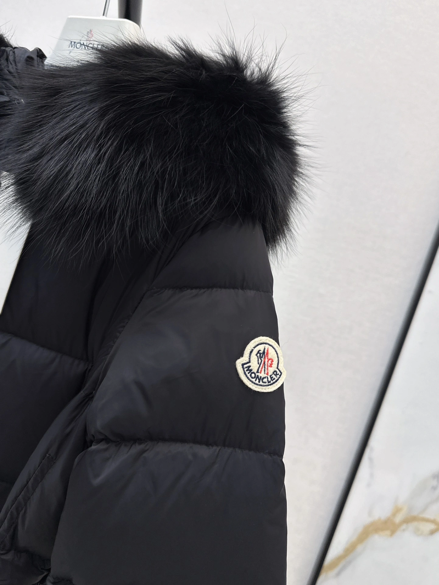 Bargain Moncler Down Jackets
