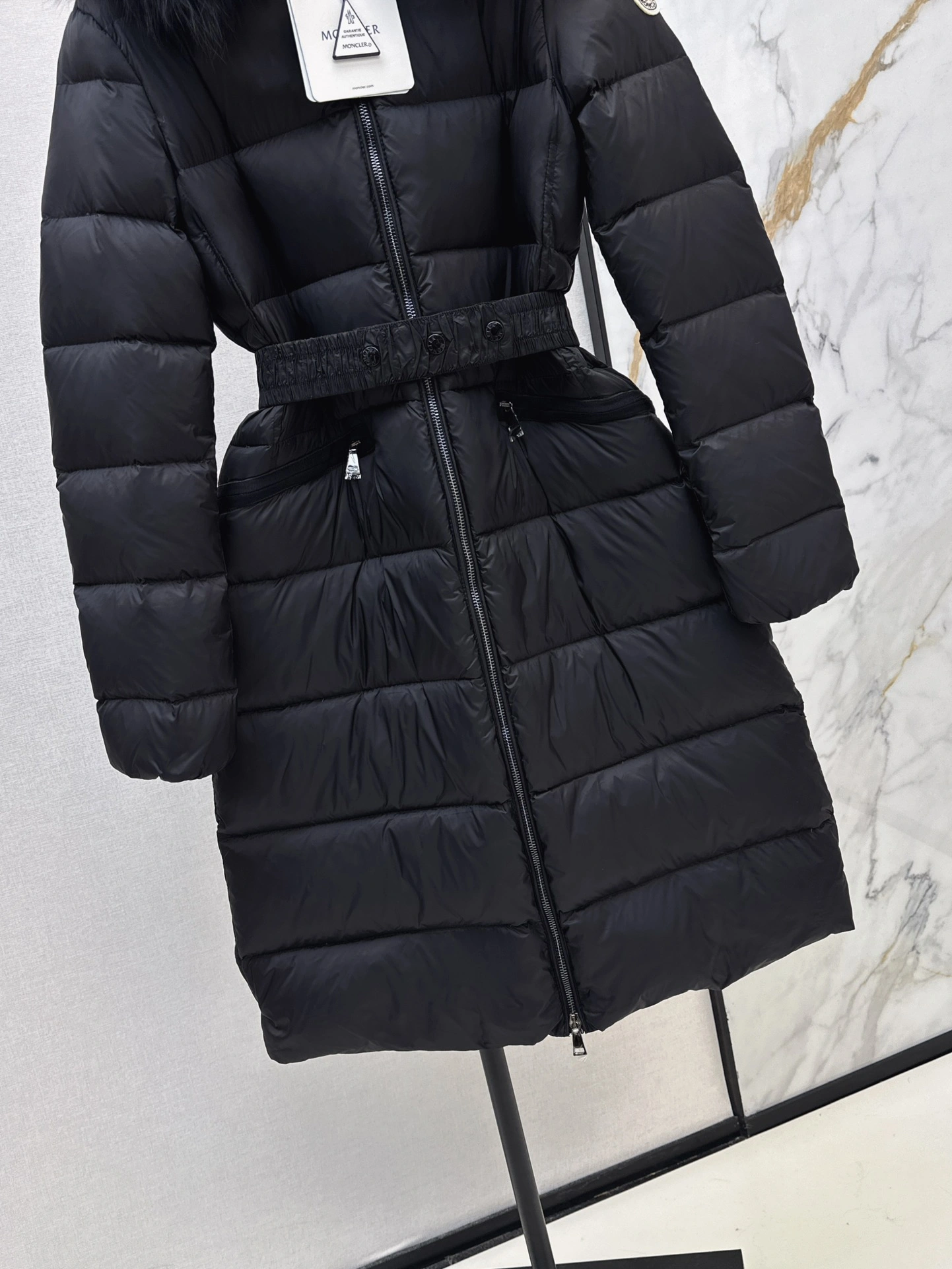 Bargain Moncler Down Jackets