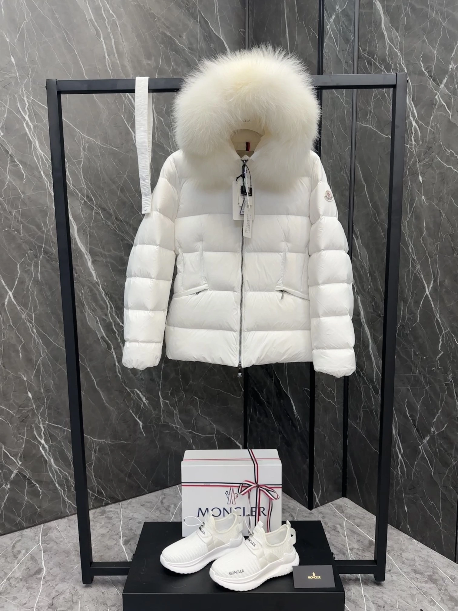 Cut-rate Moncler Down Jackets