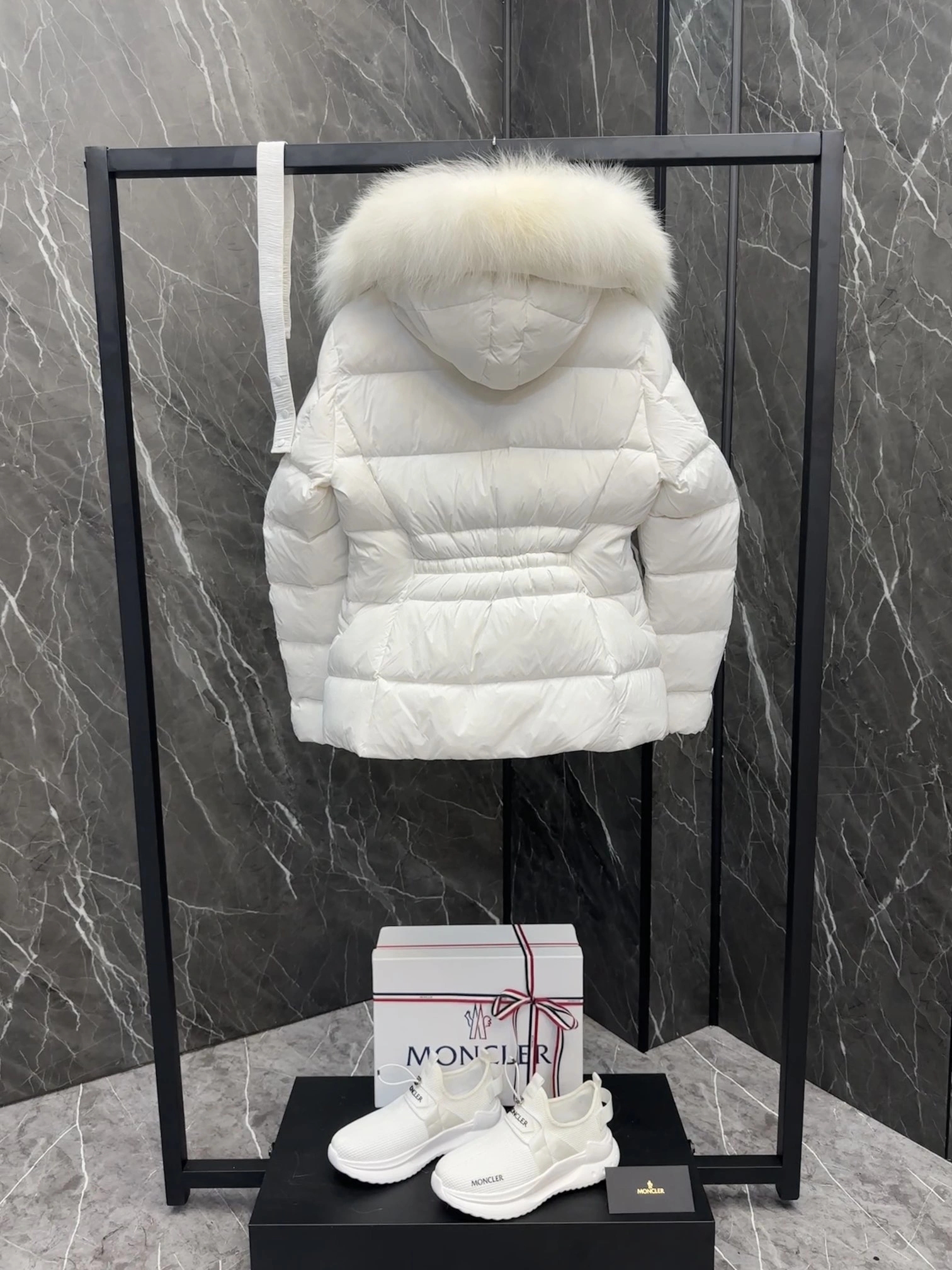 Cut-rate Moncler Down Jackets