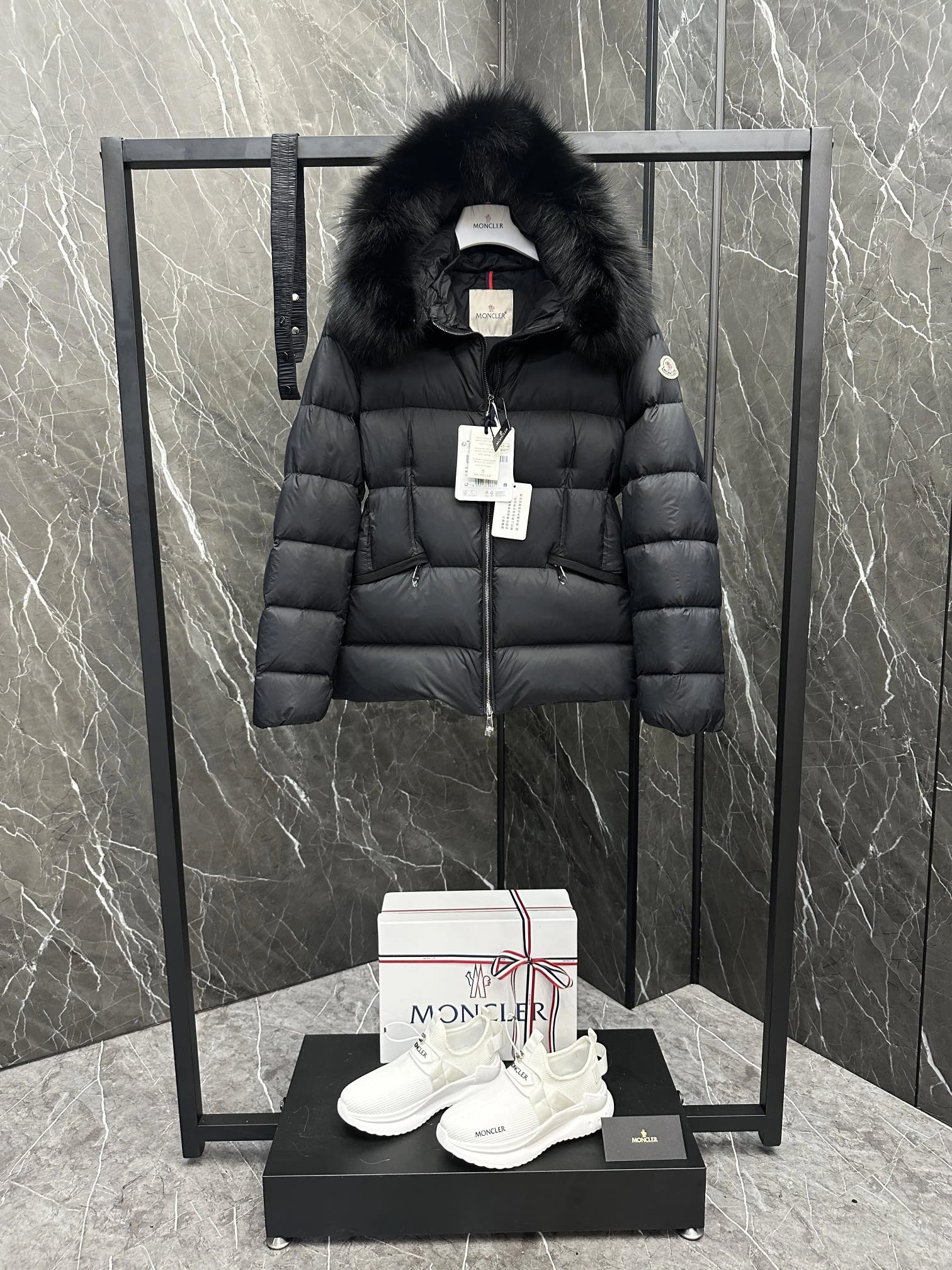 Exact replica Moncler Down Jackets