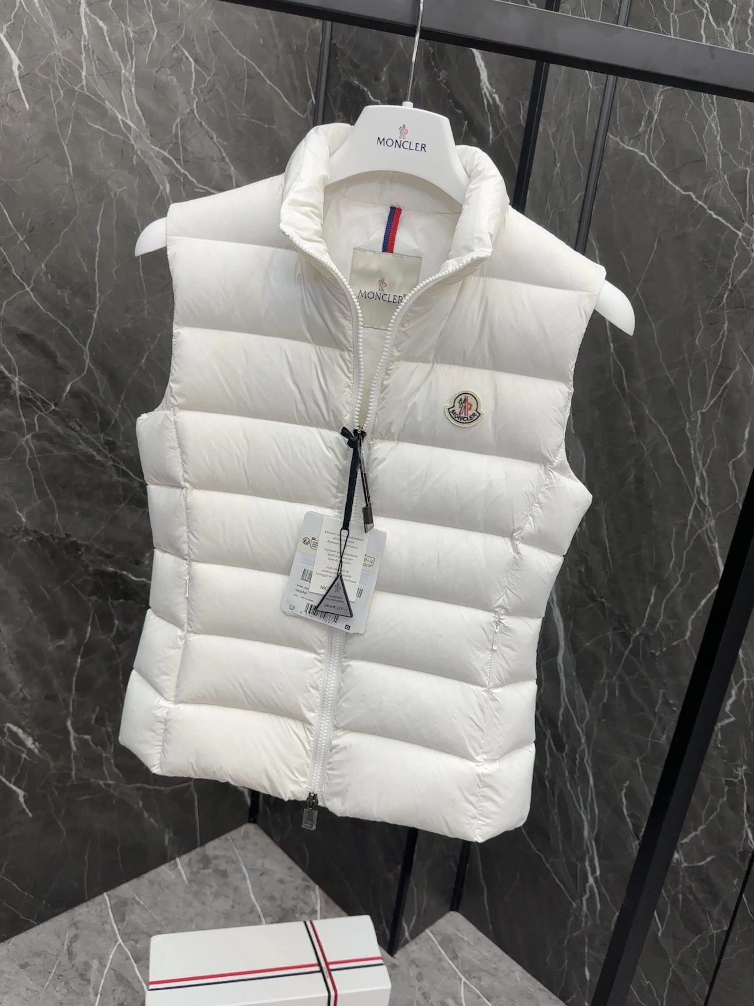 High accuracy Moncler Down Jackets