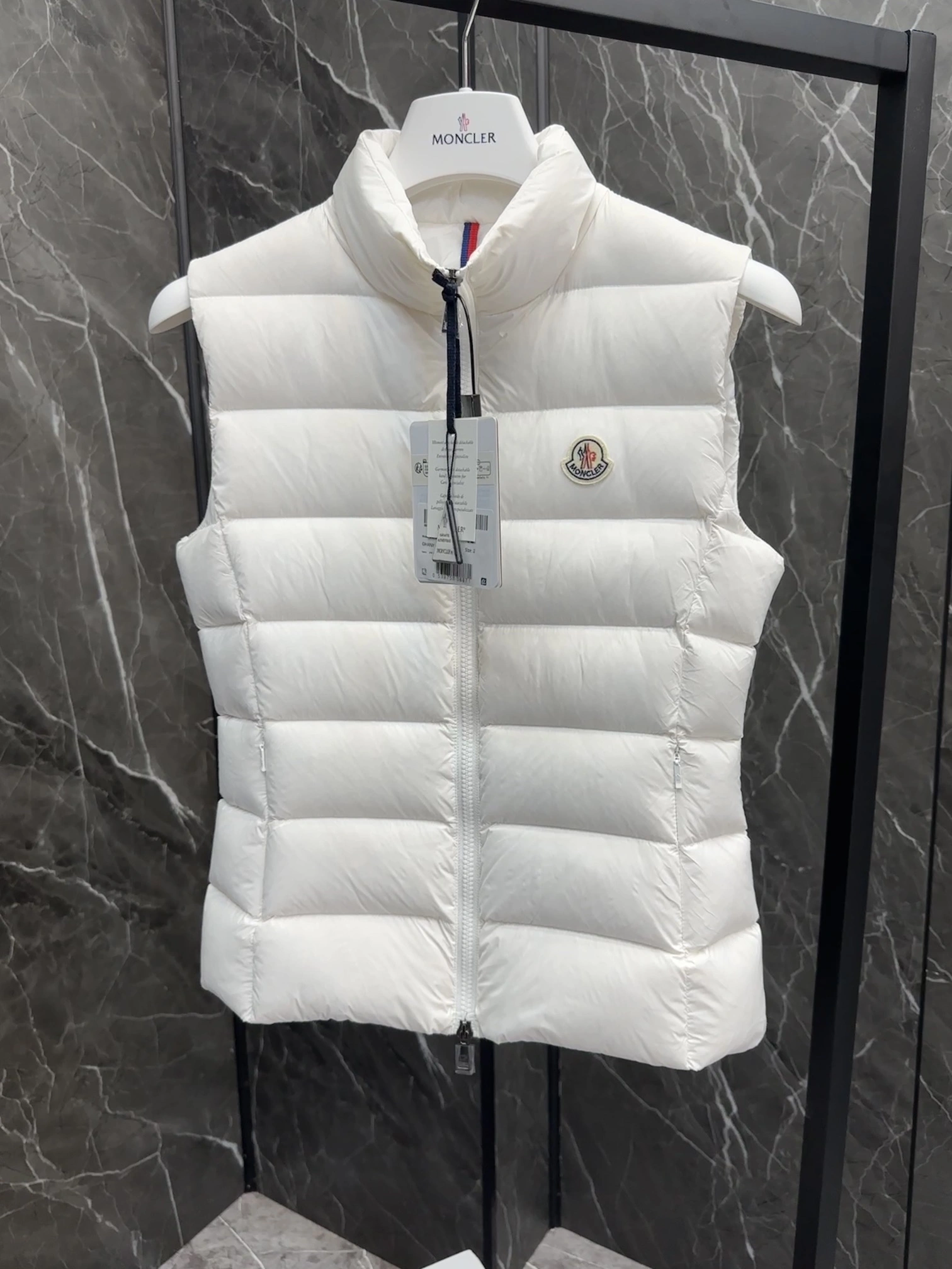 High accuracy Moncler Down Jackets