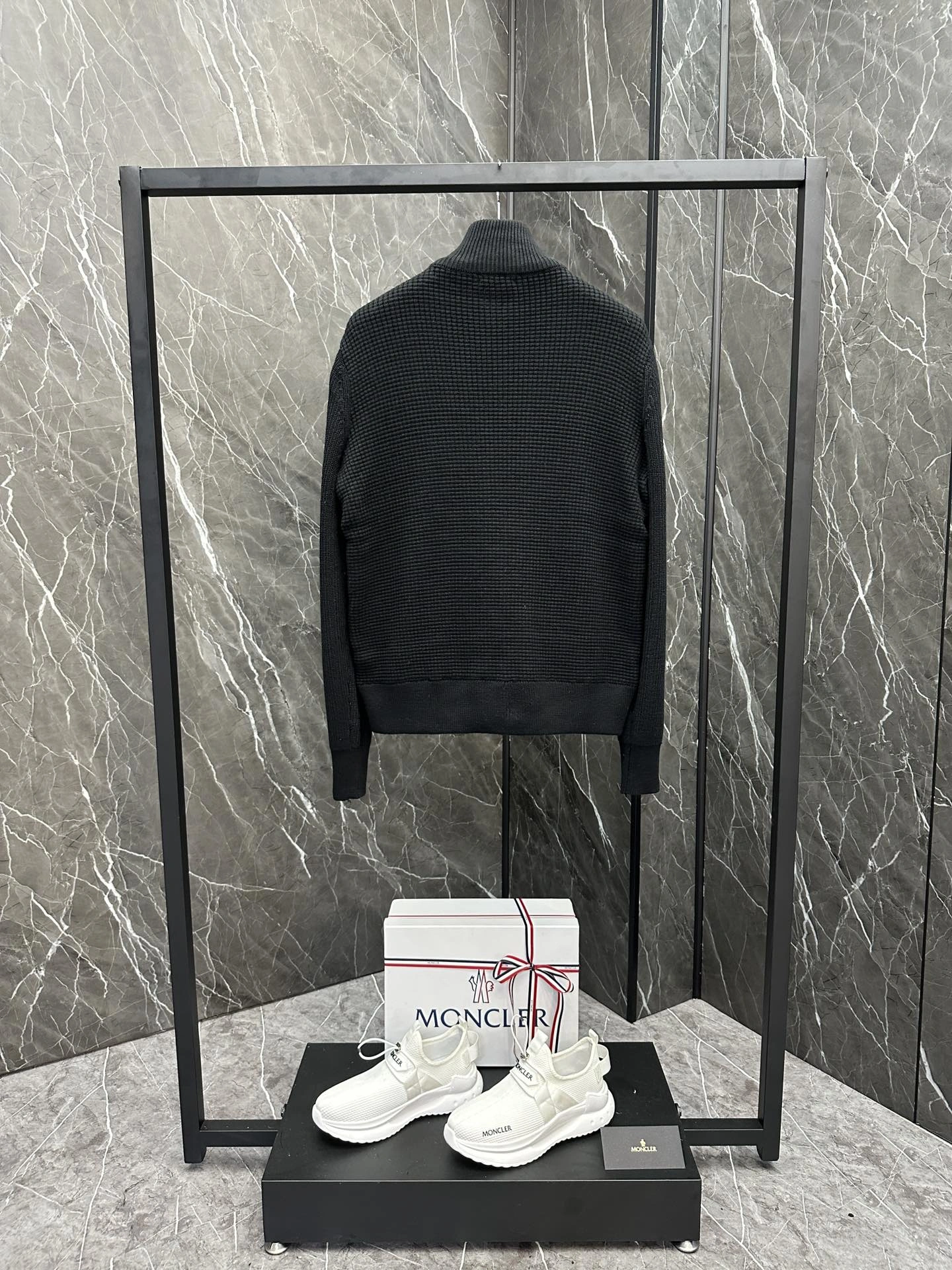 Top mirror Moncler Down Jackets