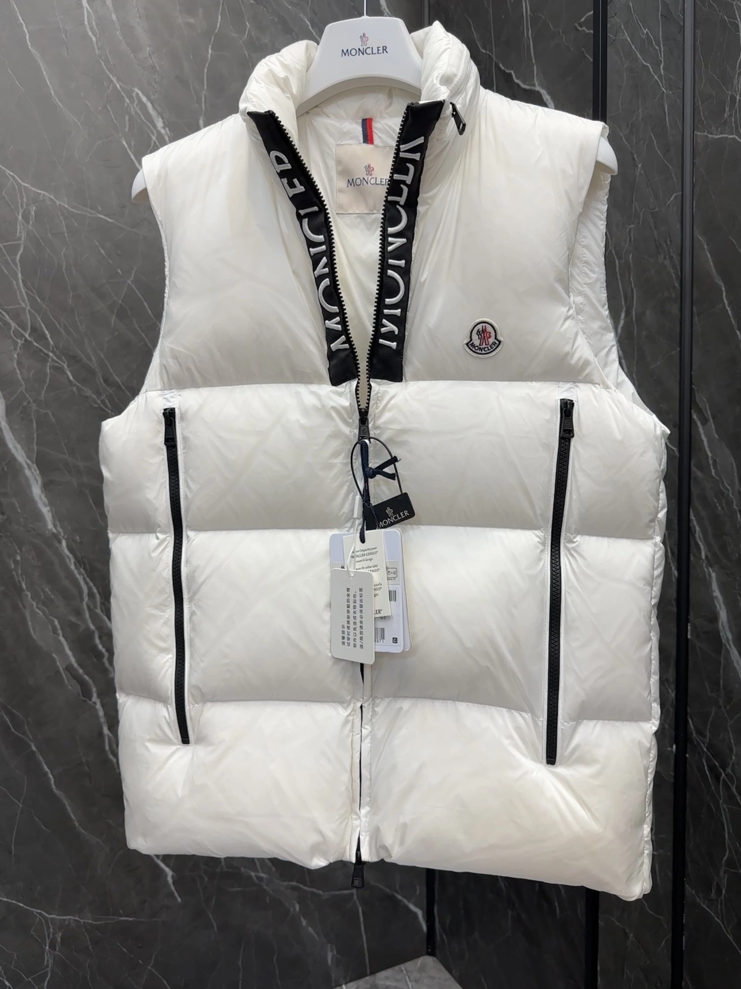 Exact replica Moncler Down Jackets