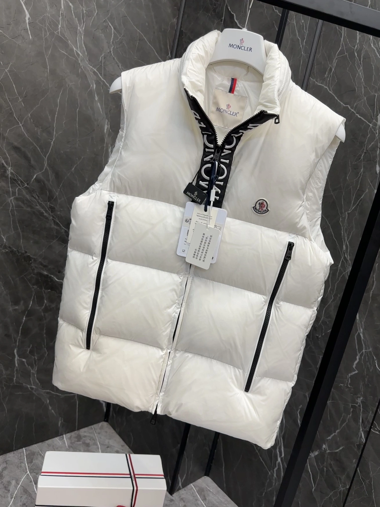 Exact replica Moncler Down Jackets