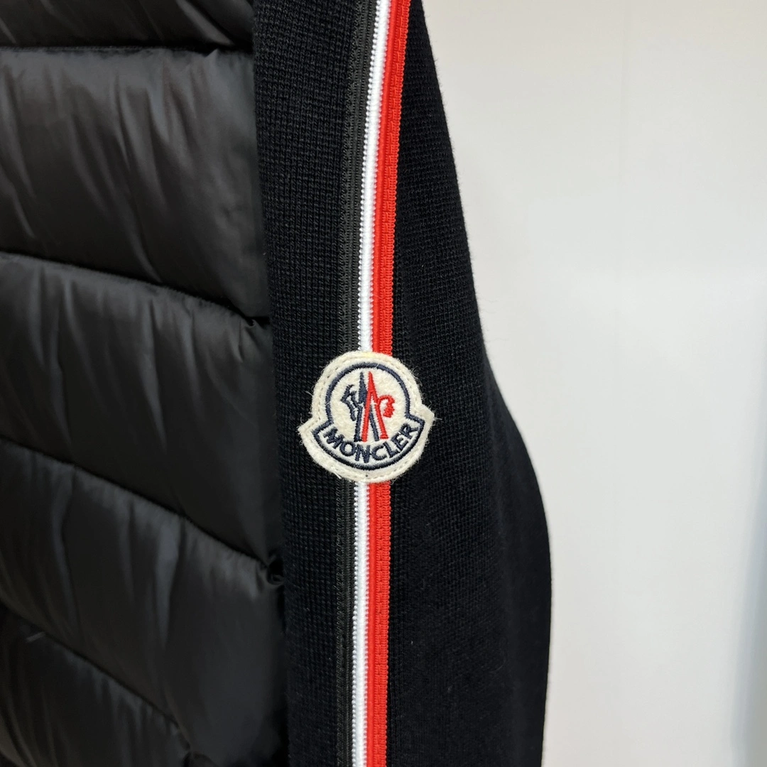 Accurate model Moncler Down Jackets